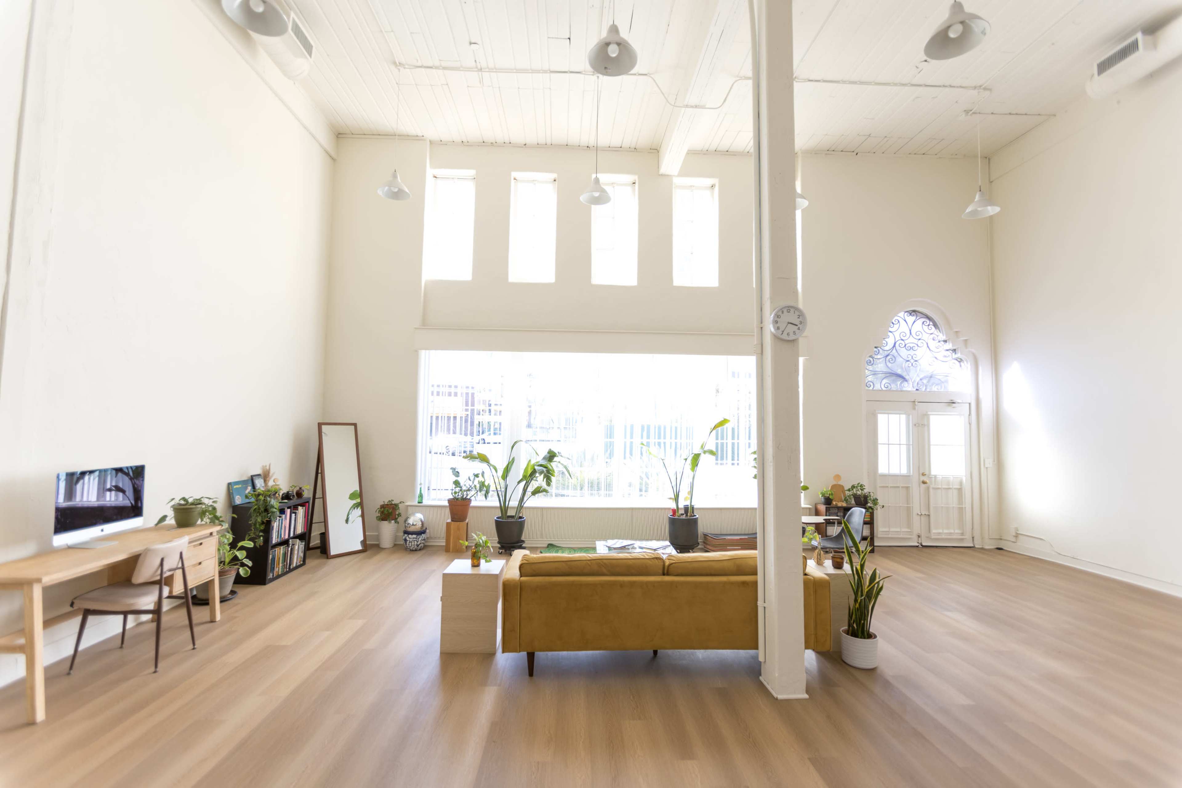 Open Event Space with Lush Courtyard, Los Angeles, CA | Event | Peerspace