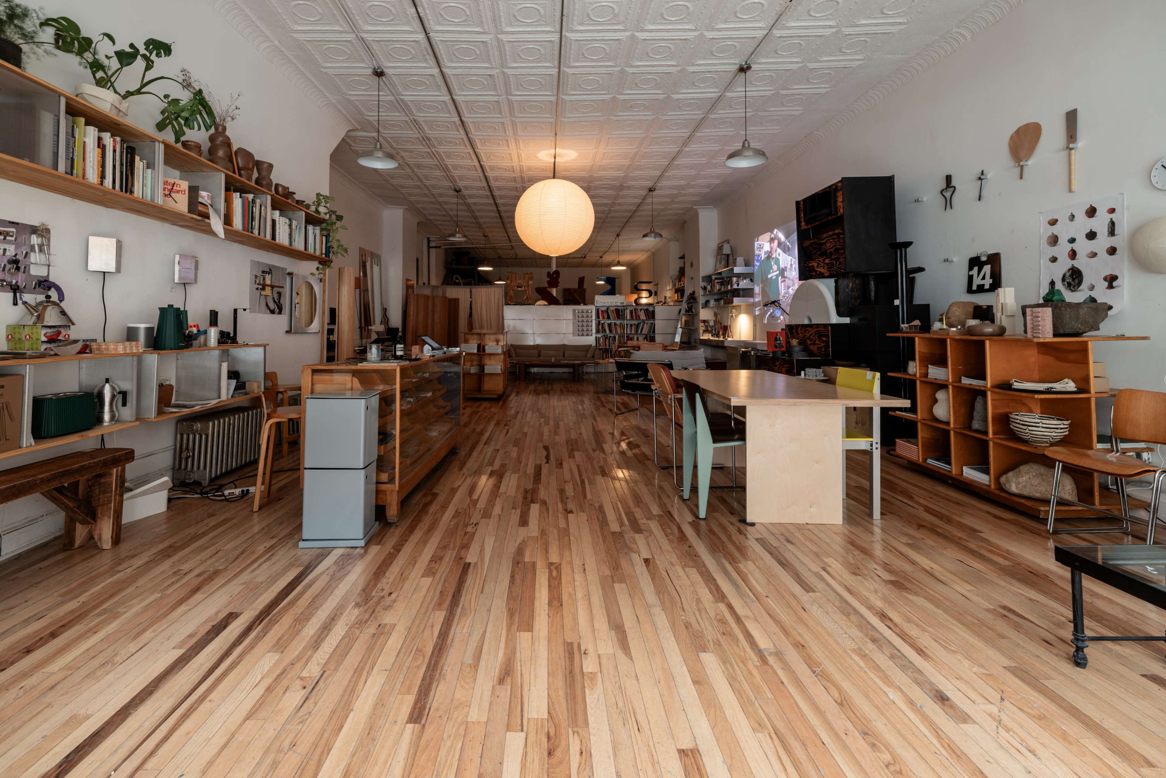 Interior Design Storefront w/ Furniture, Queens, NY | Event | Peerspace
