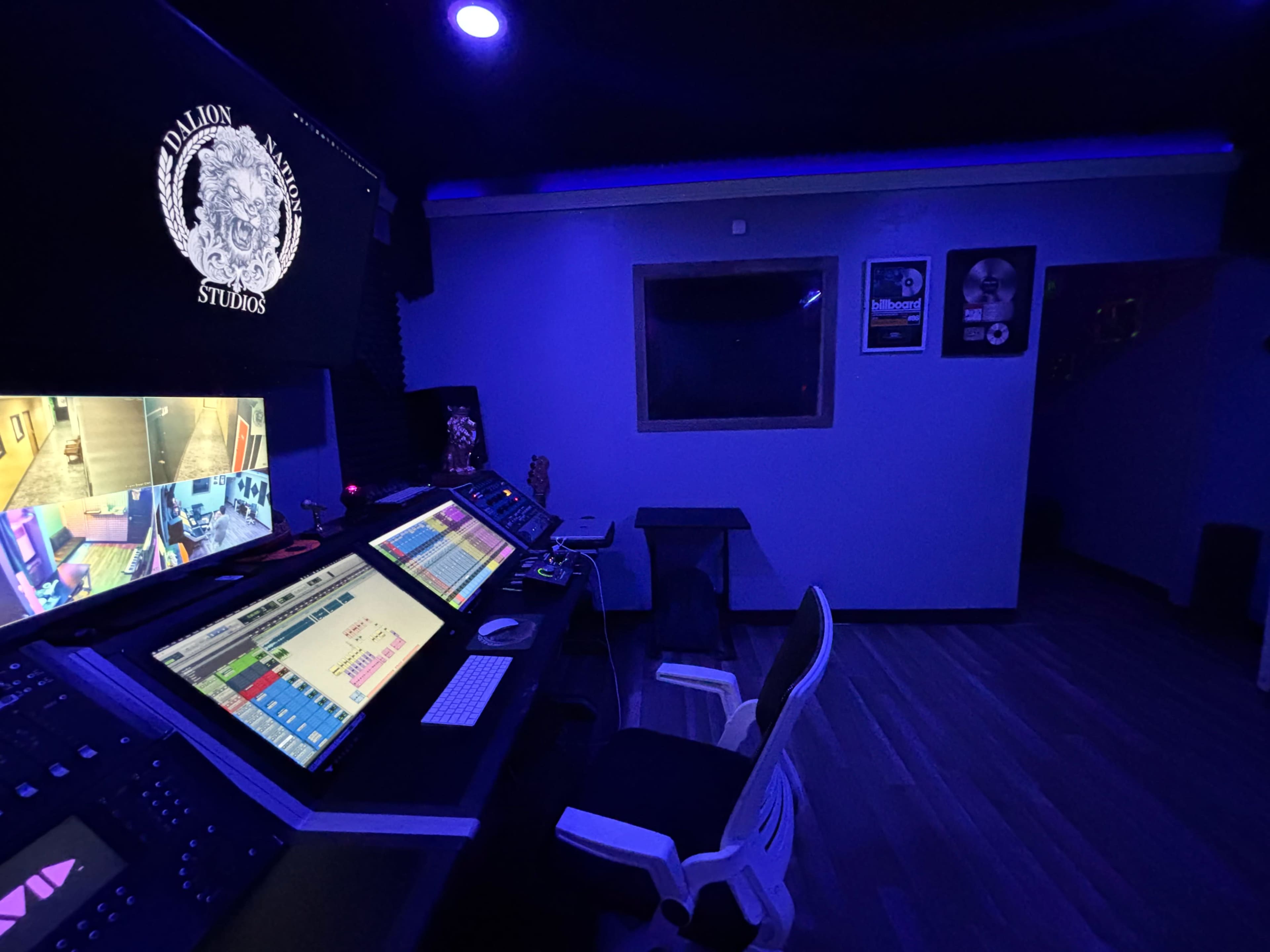 Dalion Nation Studios | Multi-Room Studio with Industry Standard Equipment, Oak Park, MI | Off ...