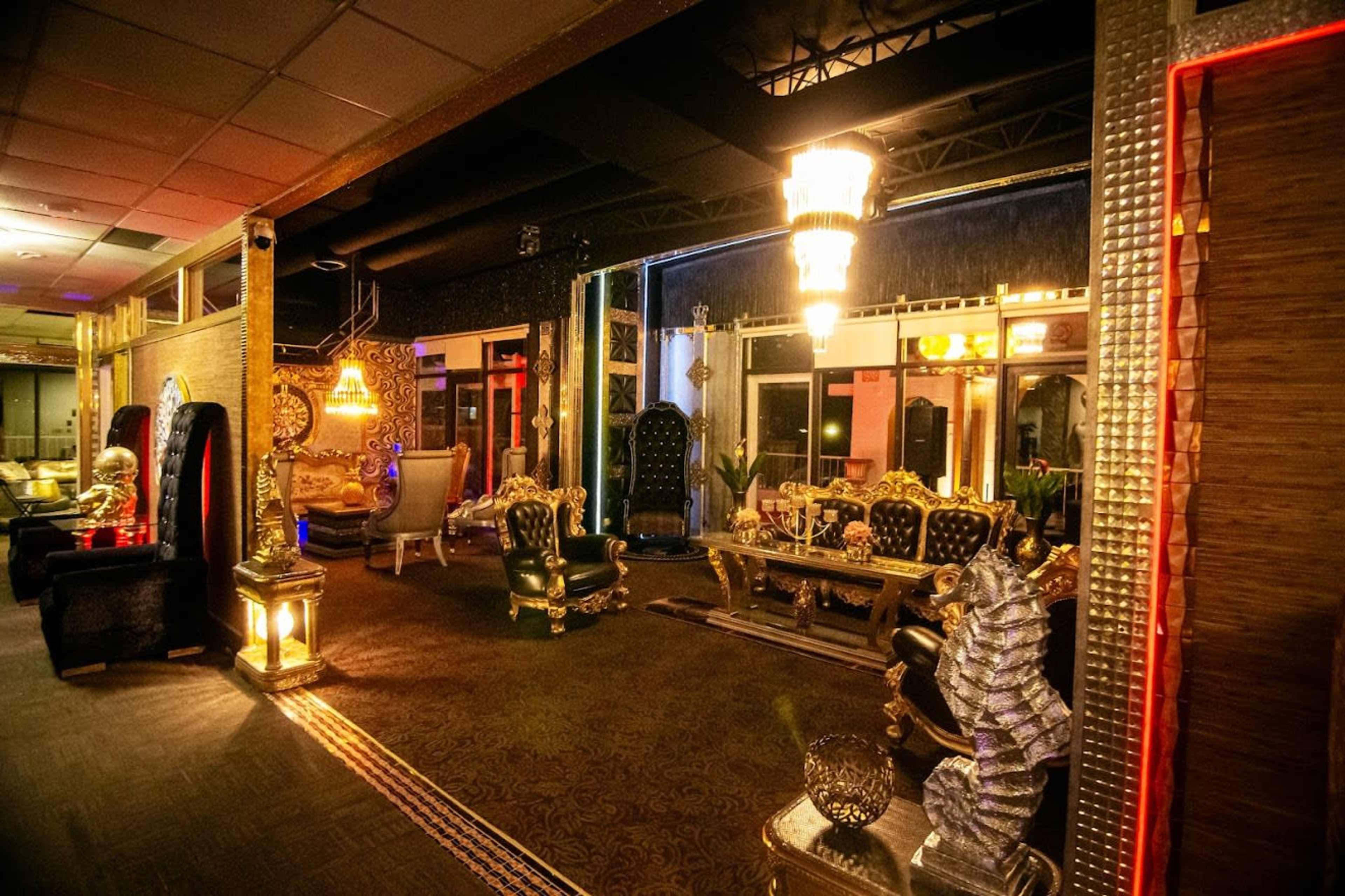 Seattle Sky Palace :Rooftop Venue Where Millionaire Dreams and ...