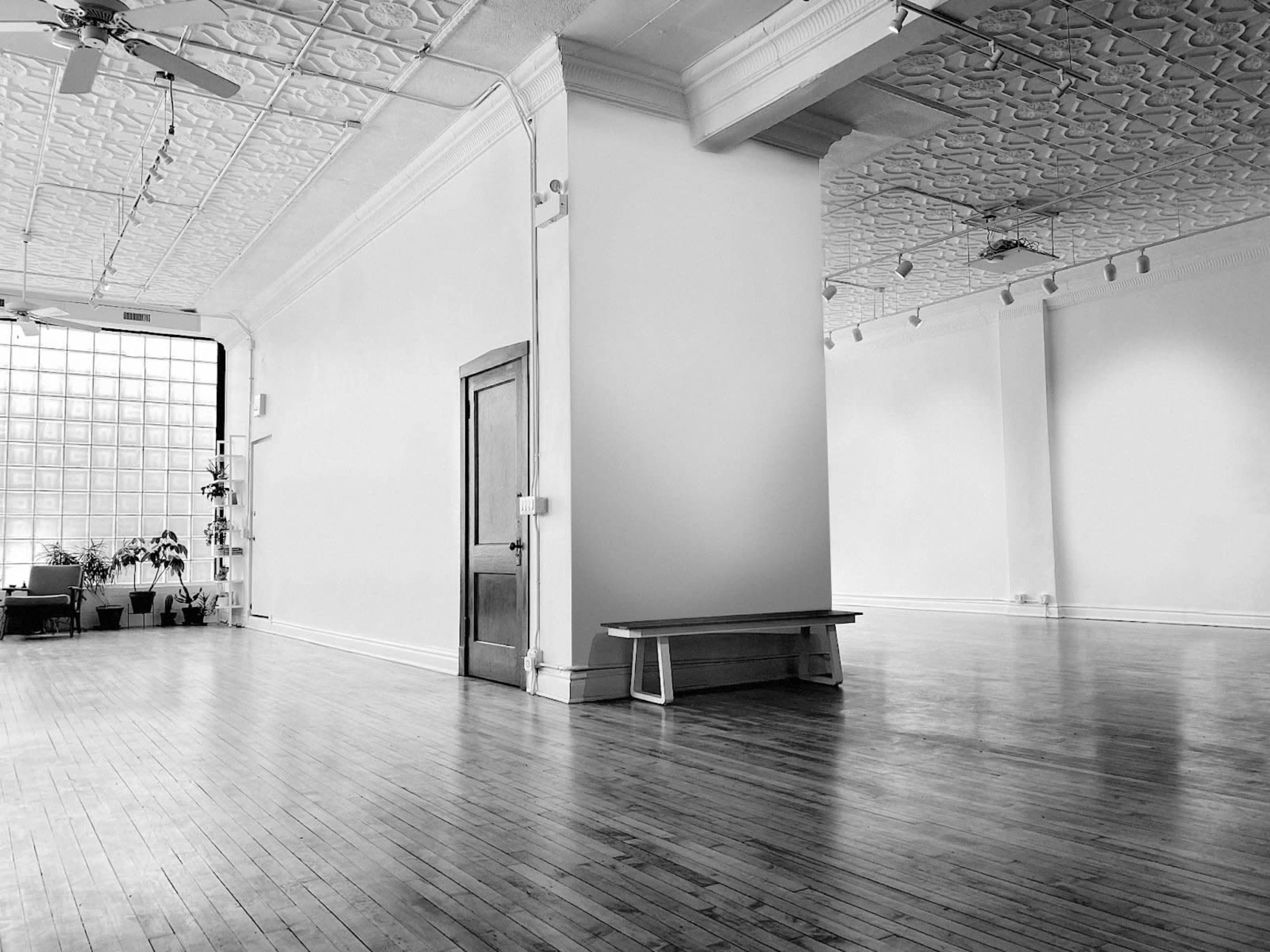 Gorgeous Wicker Park Event Space + Studio, Chicago, IL | Event | Peerspace
