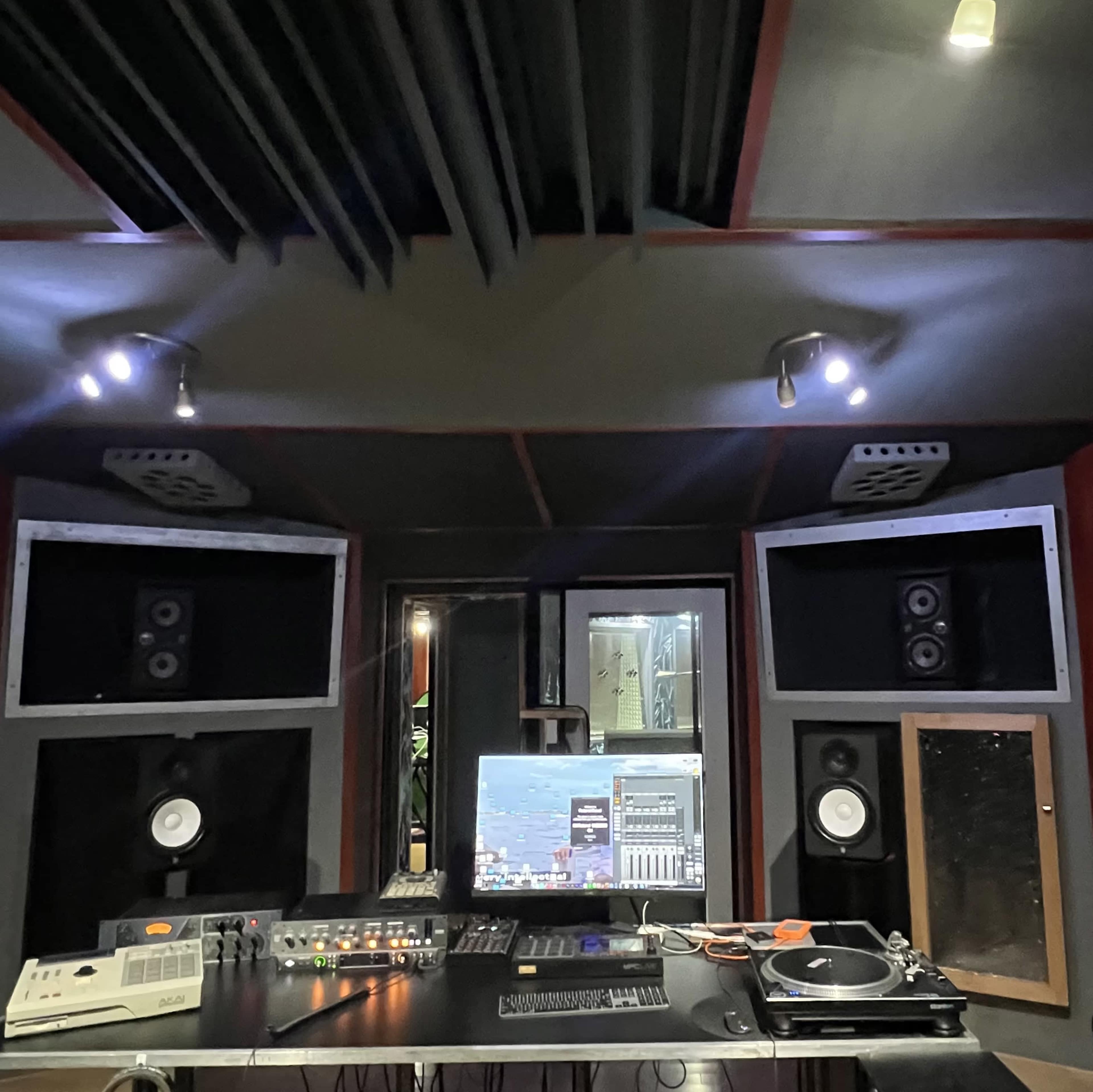 Ocean Grown Studios | Very Private and Spacious Recording Studio in Mid ...