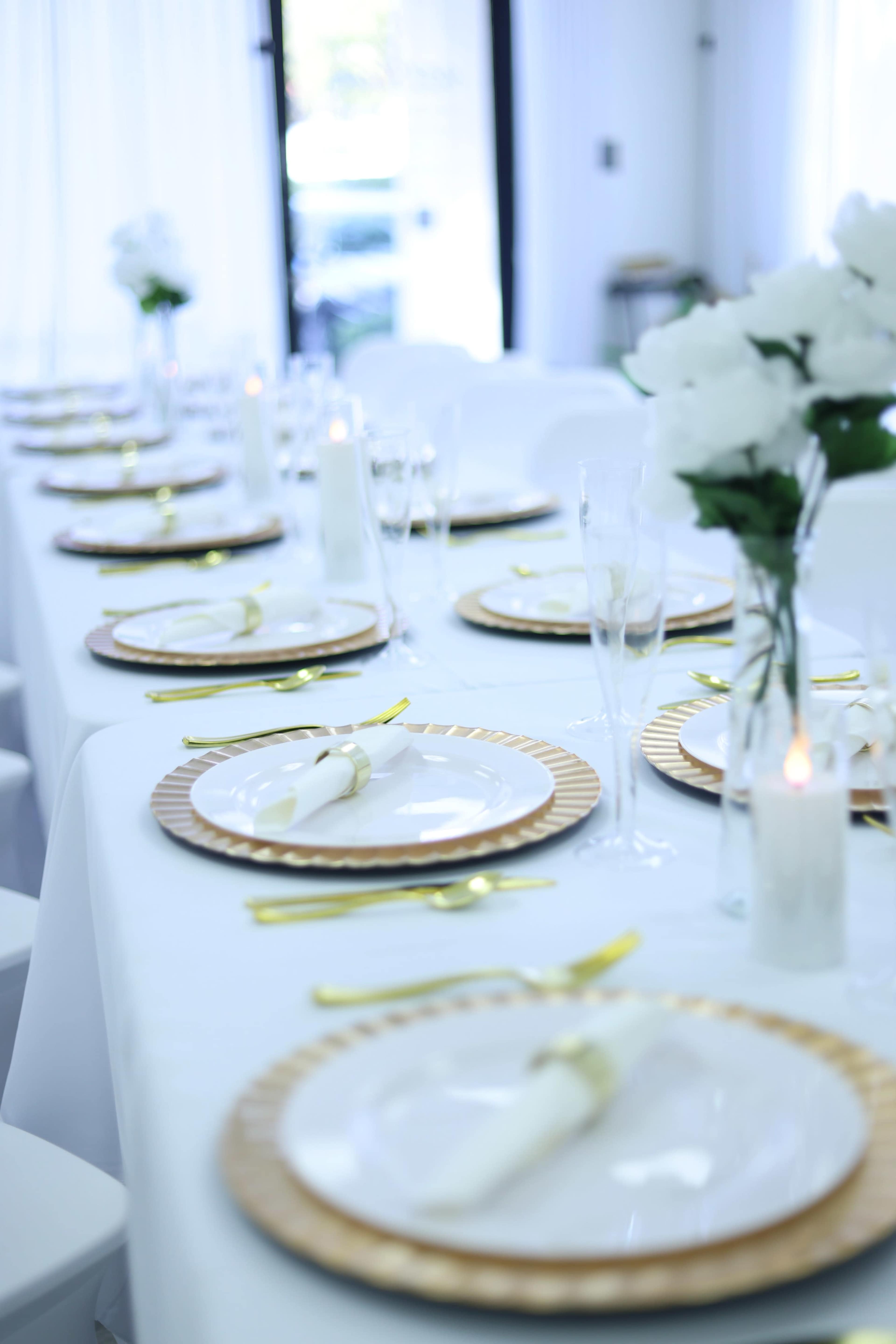 951 Vibez Studio | Chic All-White Studio in Moreno Valley’s Hotspot ...