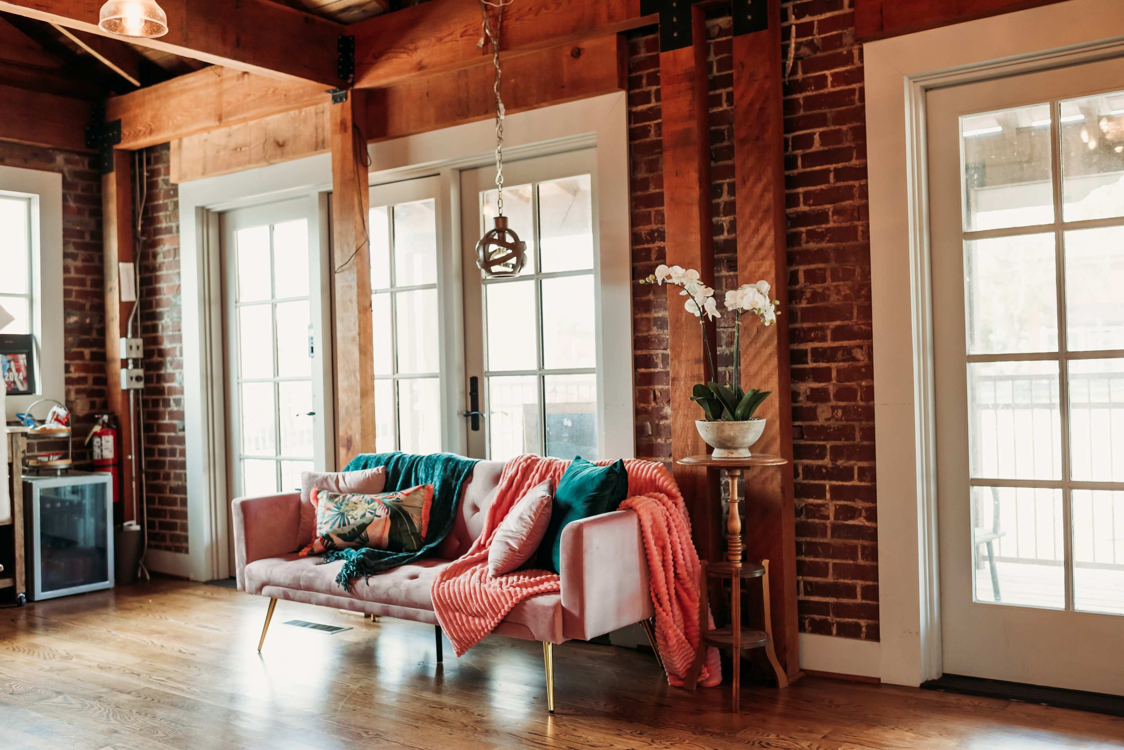 Liz by Design Photography | Well Designed Historic Natural Light ...