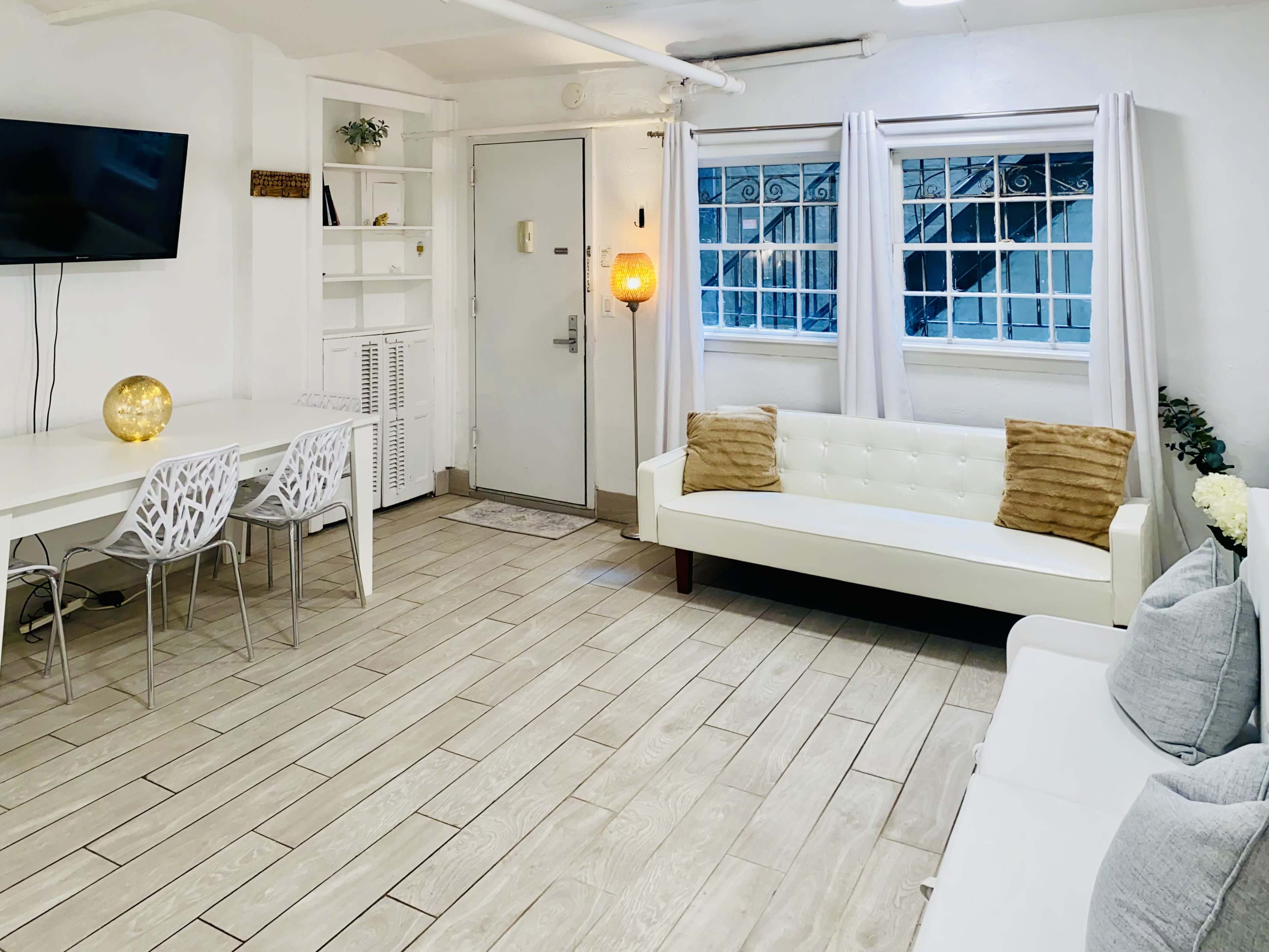 Pop-up West Village Venue w Street Entrance on Leroy & Bleecker, New ...