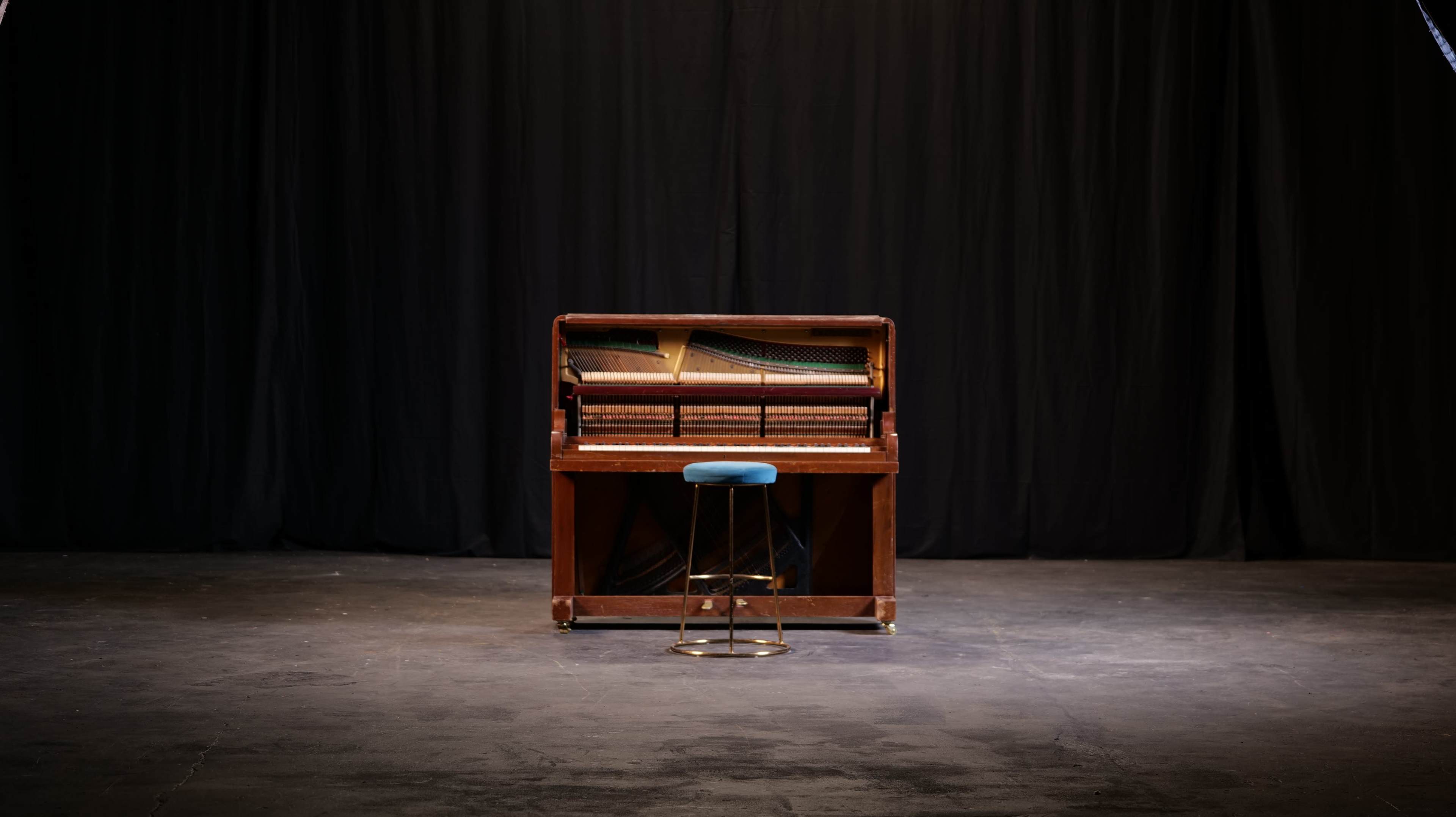 Finchley Studios | Giant Blackout Set at Finchley Studios, London | Off ...