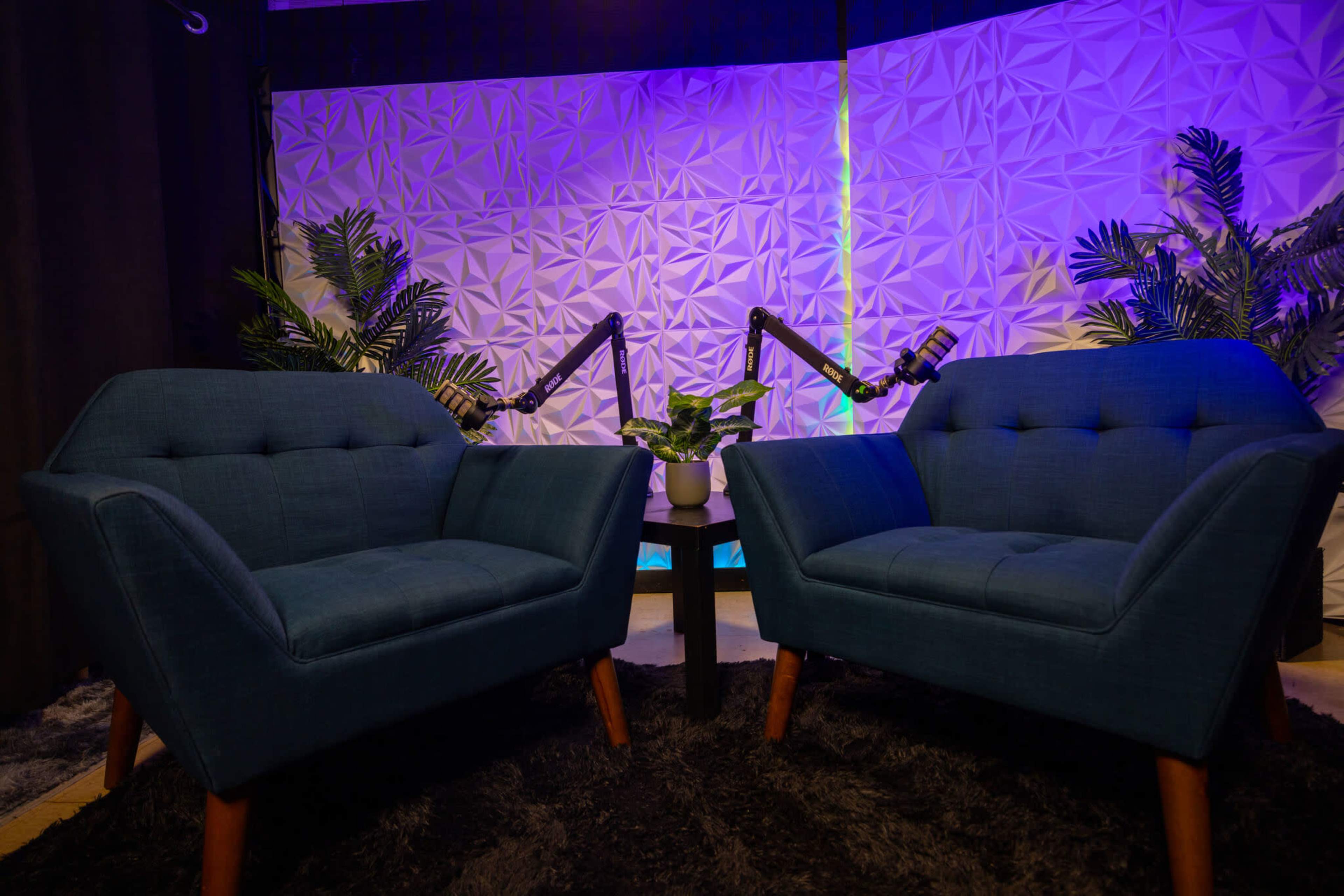 PodLab Studios | Modern Podcast Studio with Professional Equipment and ...