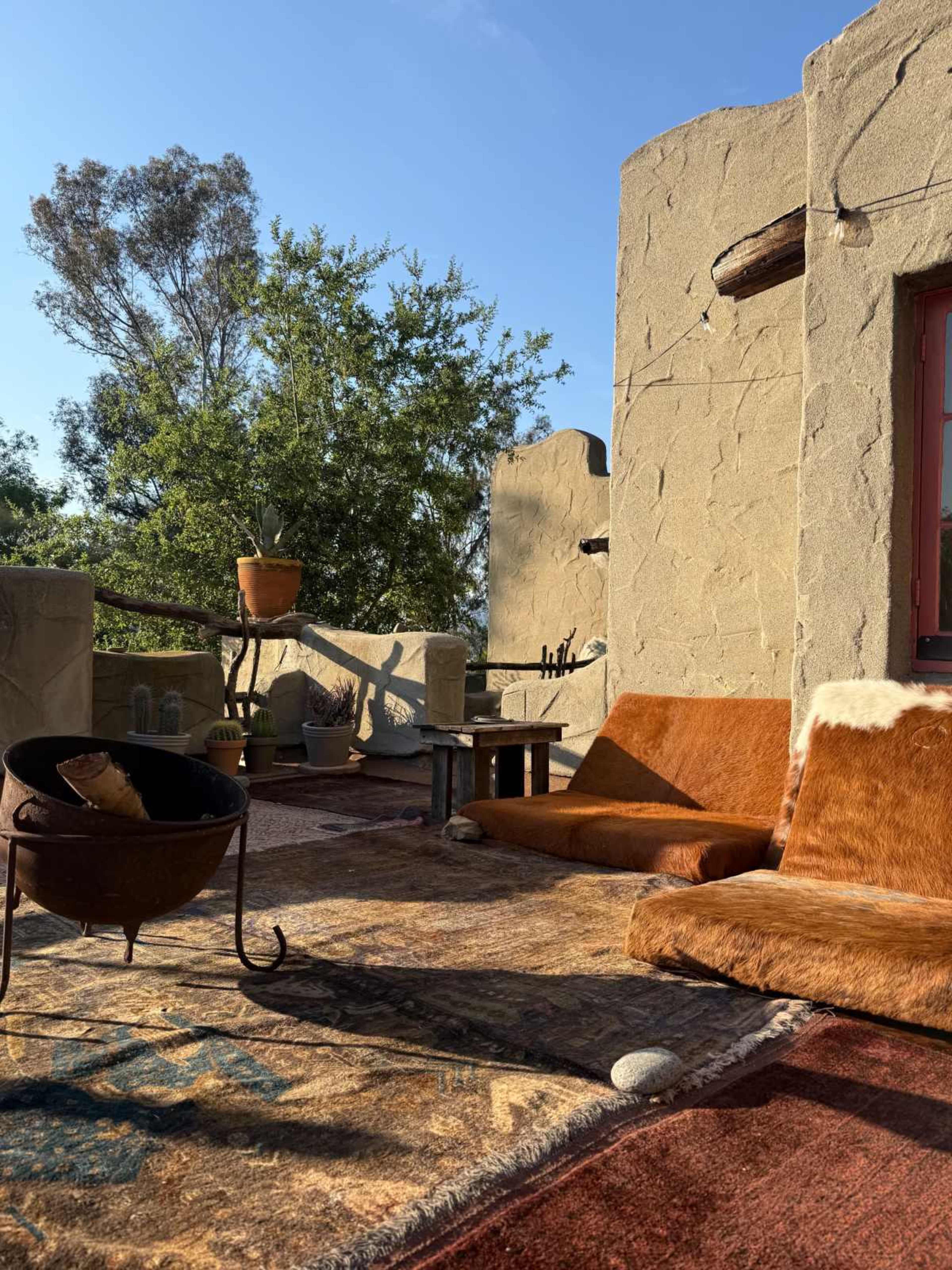 Unique Pueblo Mayan Revival House with high ceiling fireplace room, Los ...