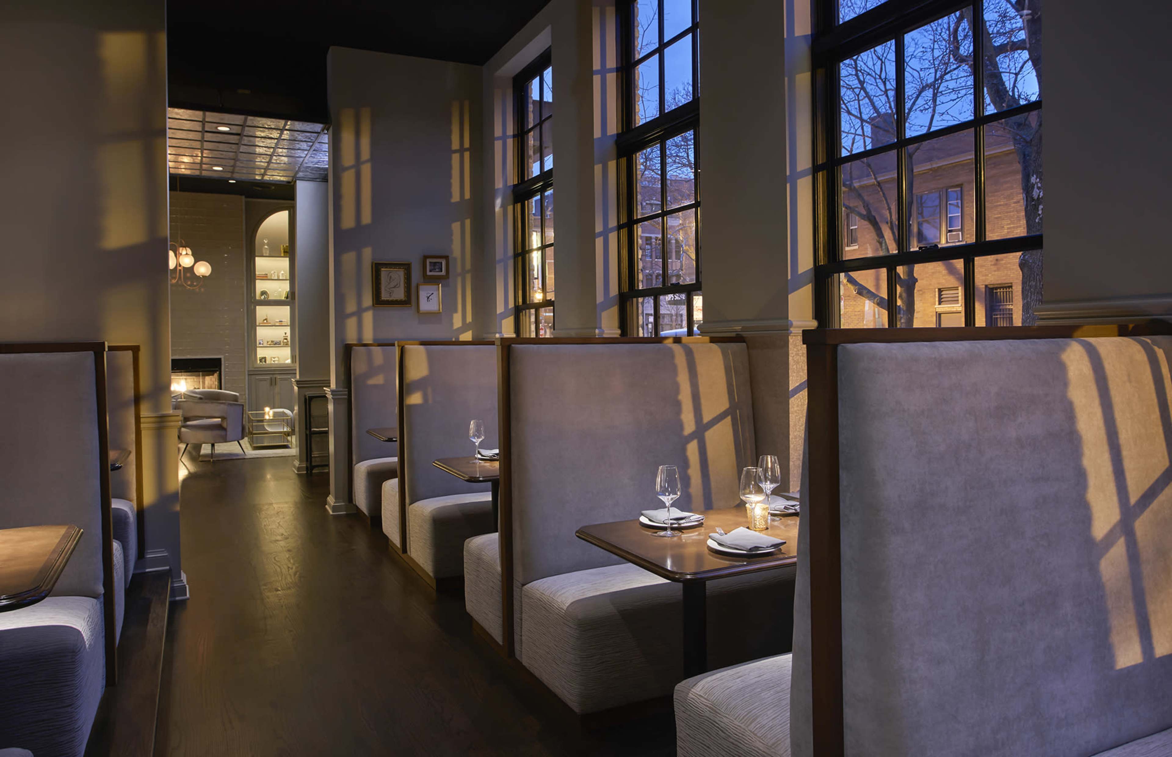 Downtown Bar, Lounge, Intimate Space, Date Night, Wine Bar, Charming ...