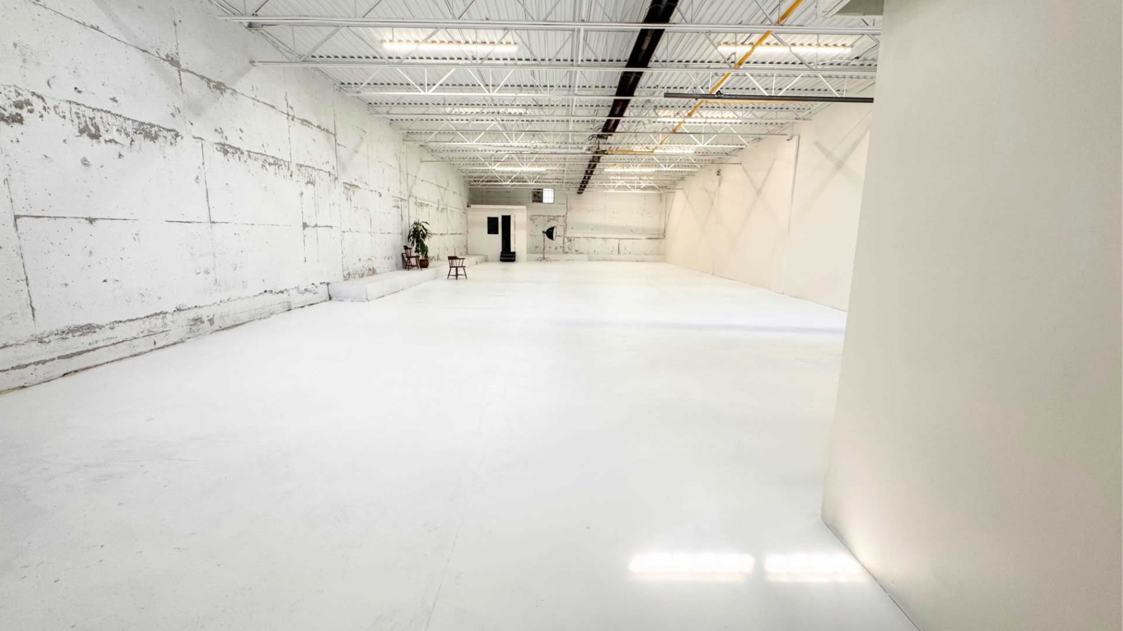 Bright & Open Hard Loft Studio, Hamilton | Event | Peerspace