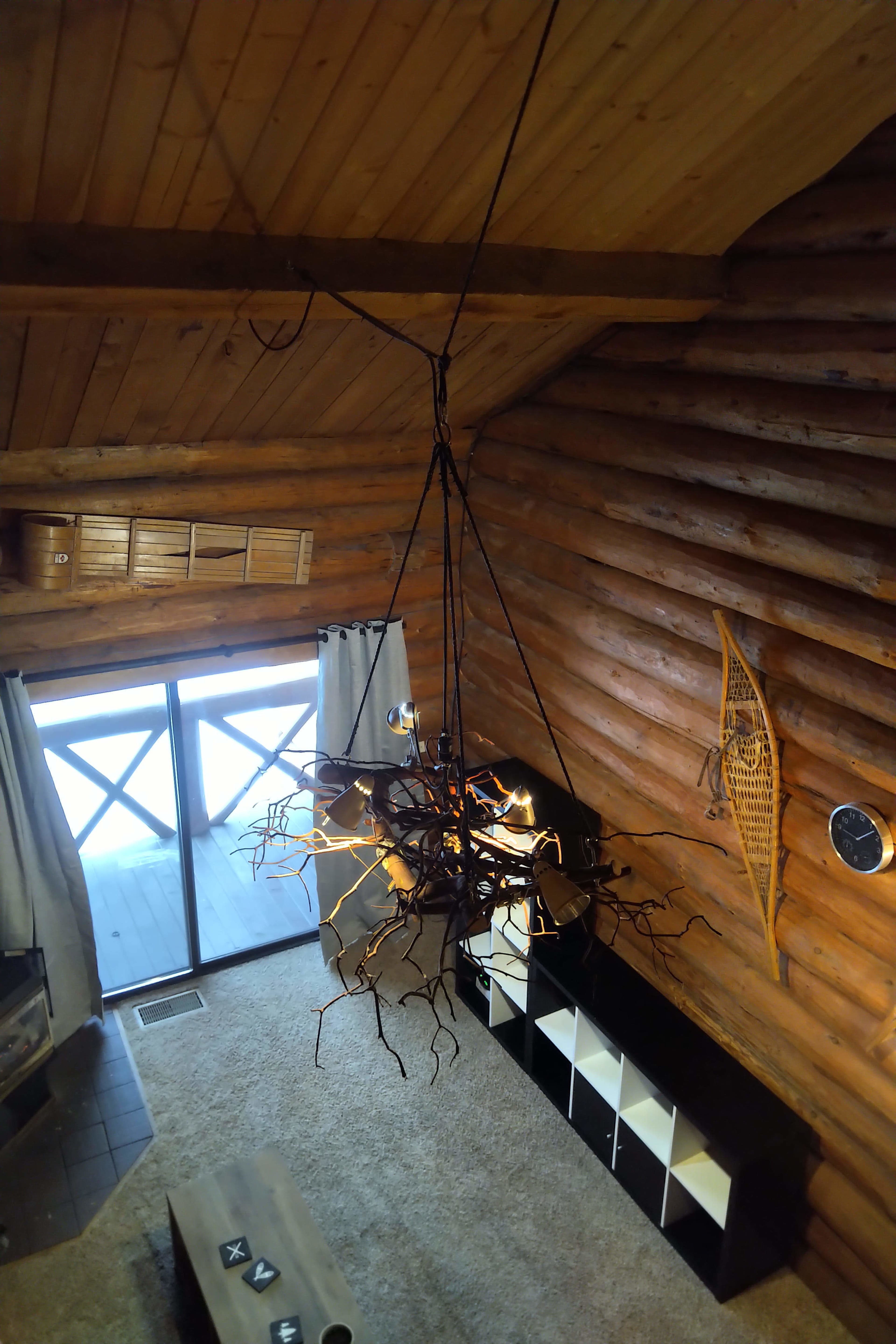 Rustic log cabin / chalet at small ski resort in Hemlock Valley. Cute ...