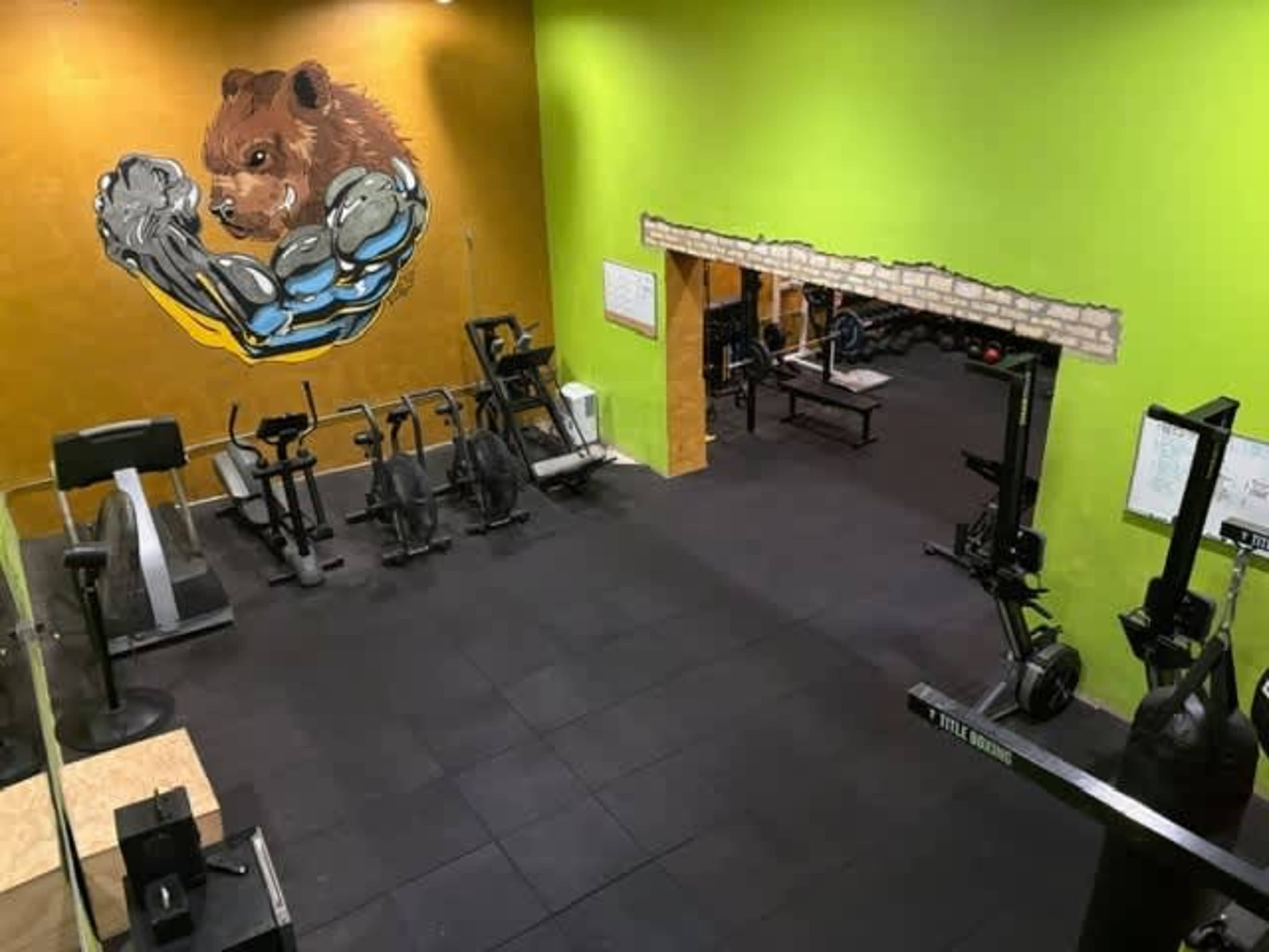 Chicago’s most unique gym: historic exterior, underground artistic ...