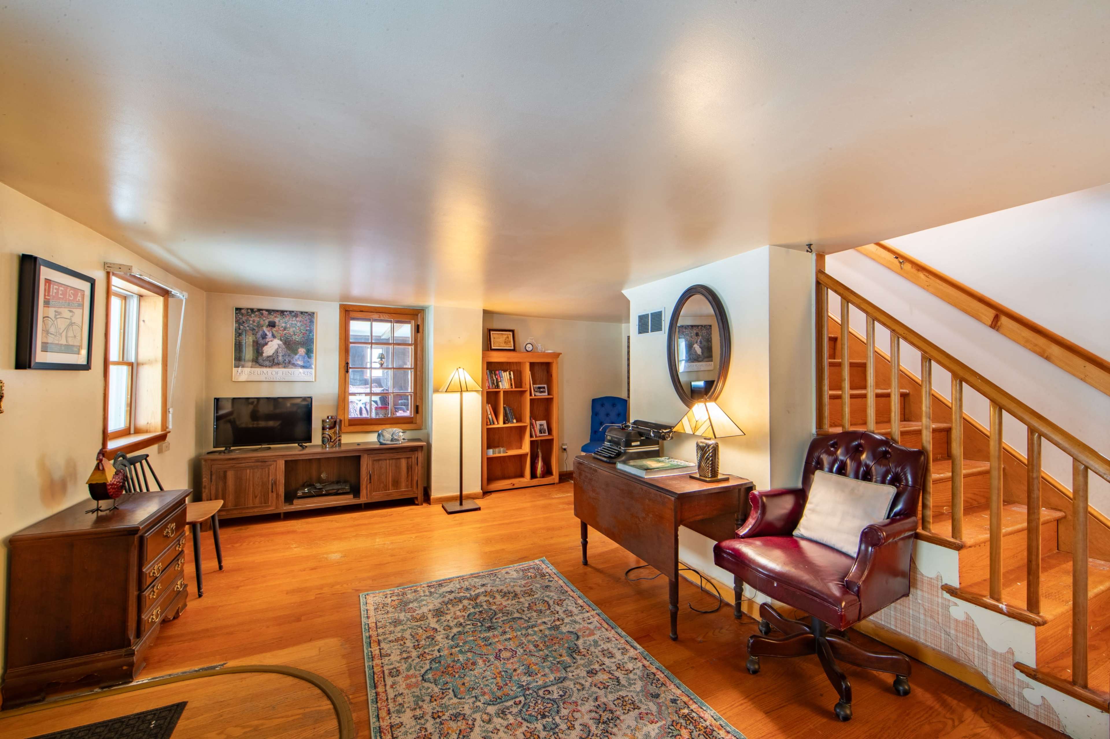 Charming Rustic Upgraded Cabin near the Woods, Frederick, MD | Production | Peerspace