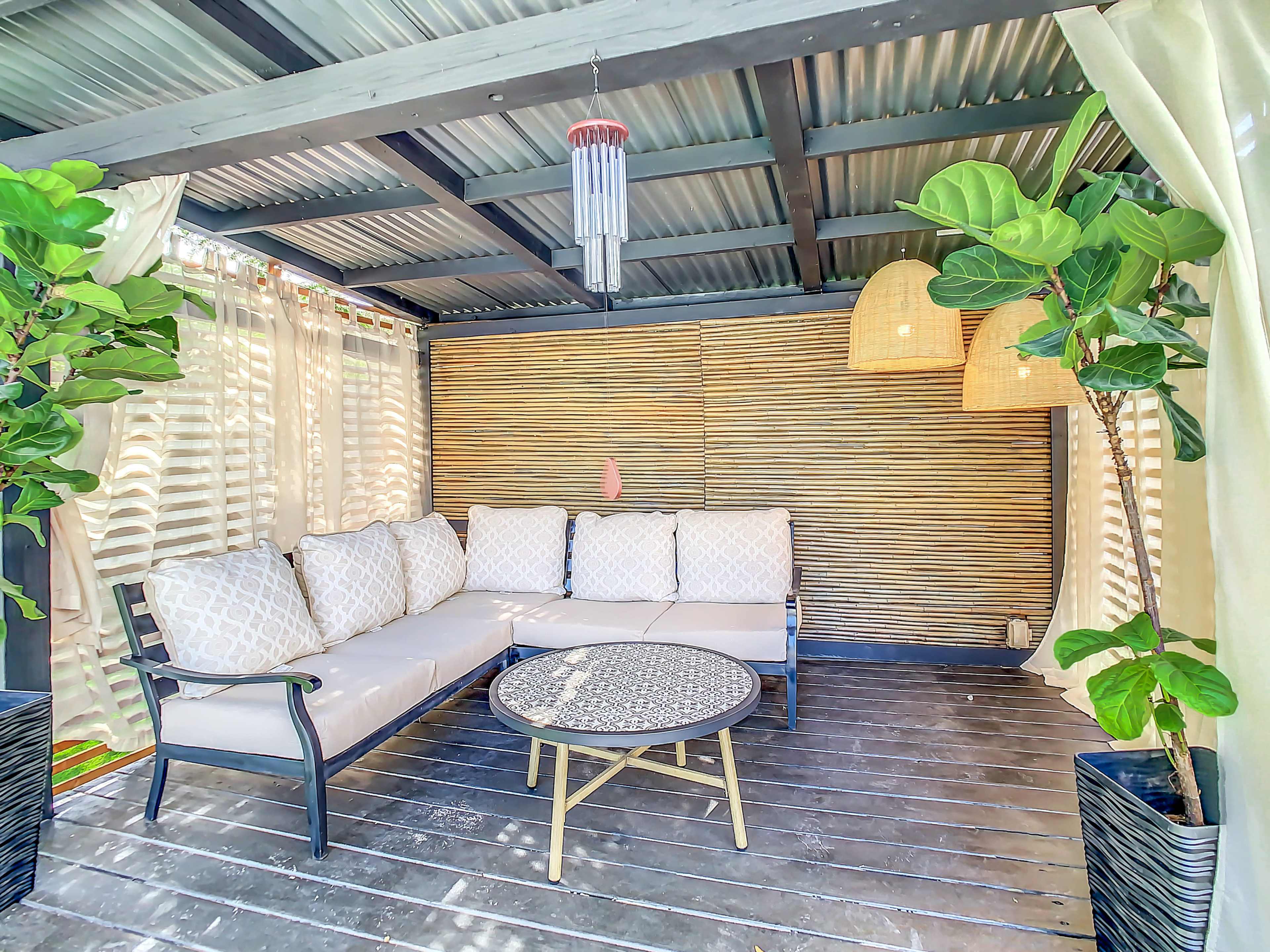 Sunny retreat pool and mini golf | The Luxe backyard escape, Tampa, FL | Event | Peerspace