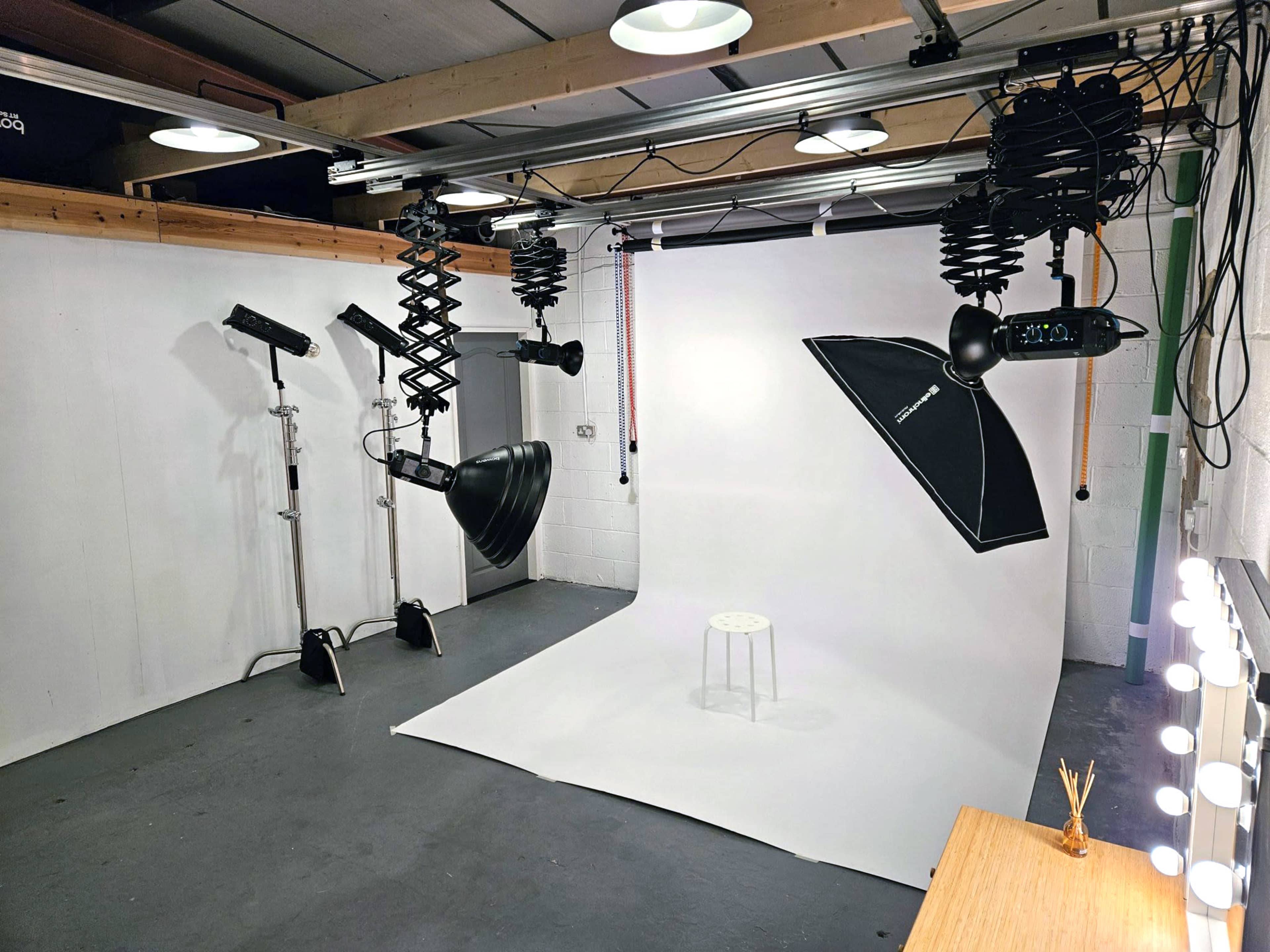 Fully Equipped Photography Studio, Melbourne | Production | Peerspace