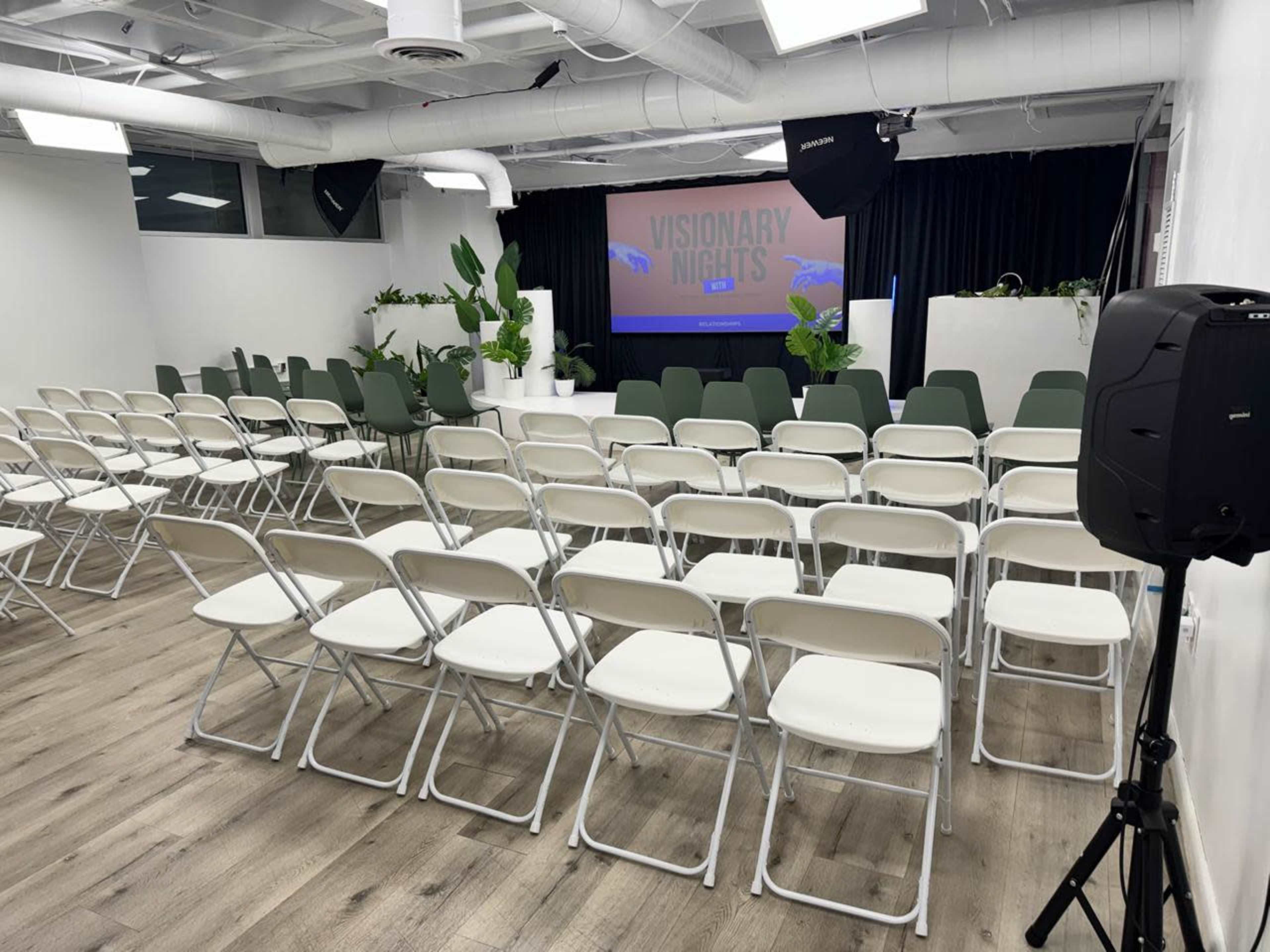 Intimate & Inspirational Event Space (PERFECT for workshops/masterminds ...
