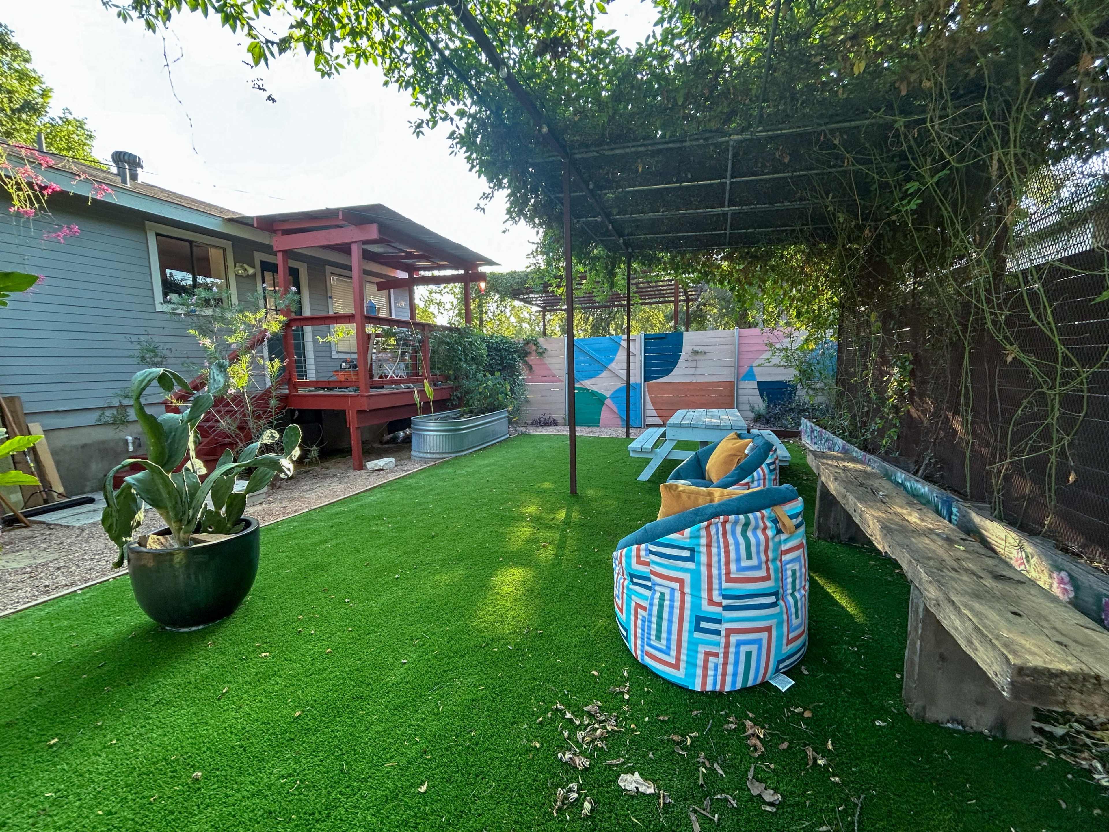 The Vibe Yard | East Side House with Backyard for Hosting, Austin, TX ...