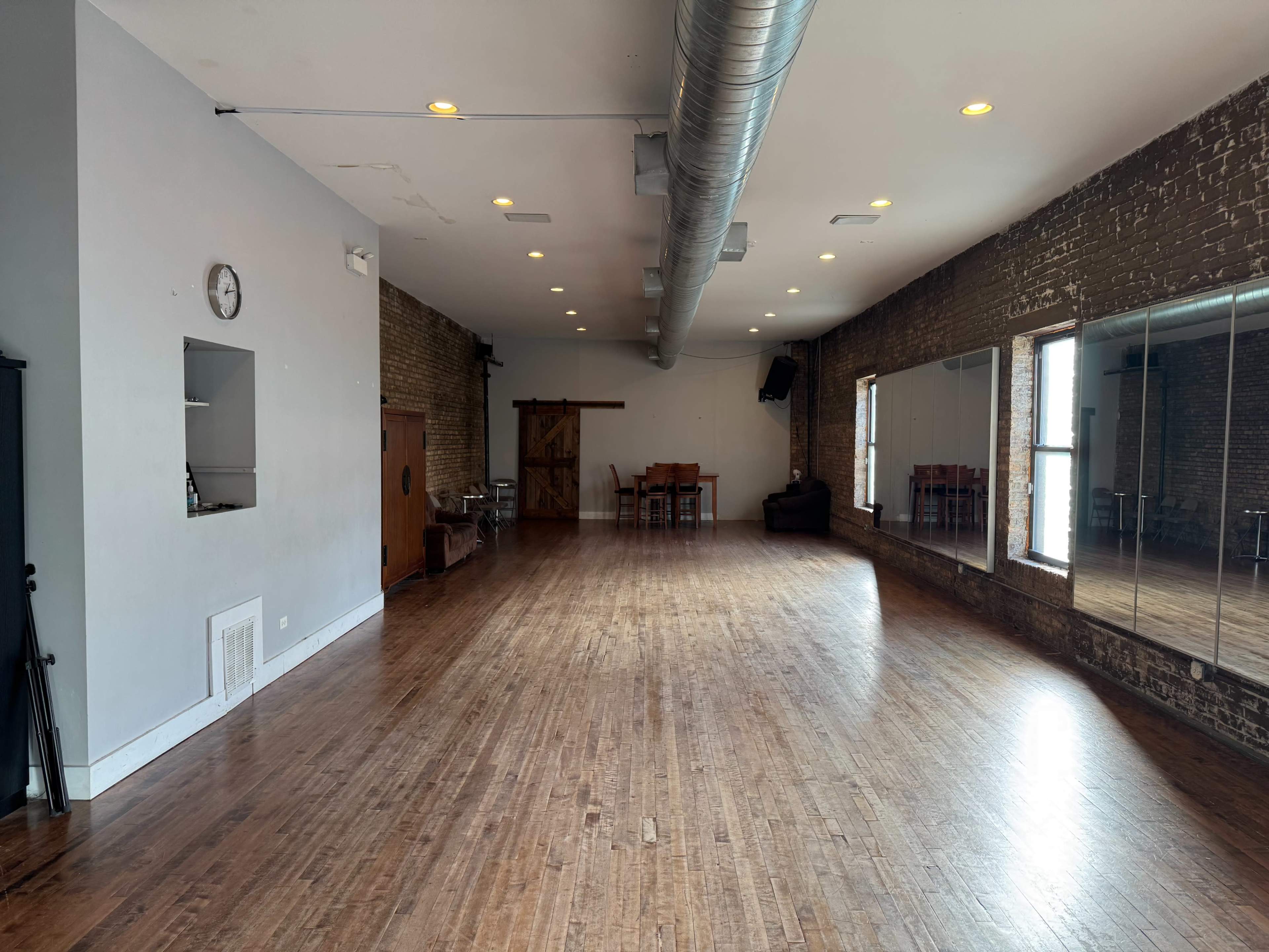North Center large open loft style studio space, Chicago, IL ...