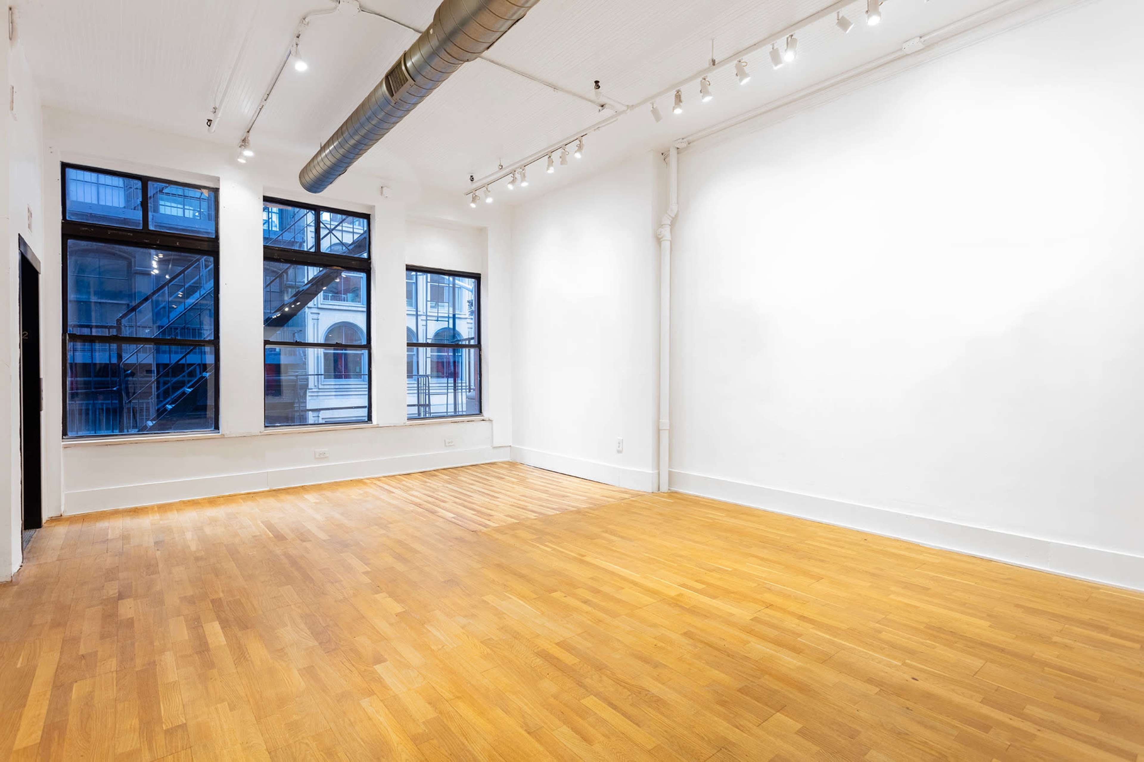 Tribeca Loft & Gallery Space, New York, NY | Off-Site | Peerspace