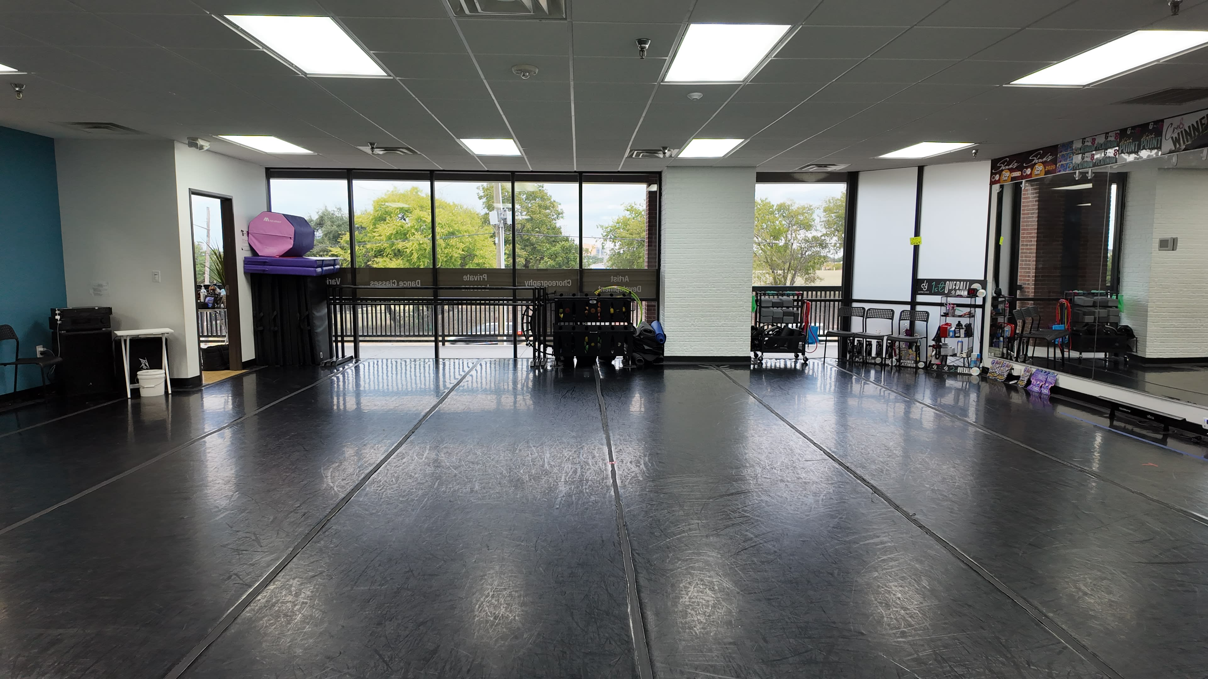 Natural Lit, Dynamic Dance Studio in Dallas, Dallas, TX | Event | Peerspace