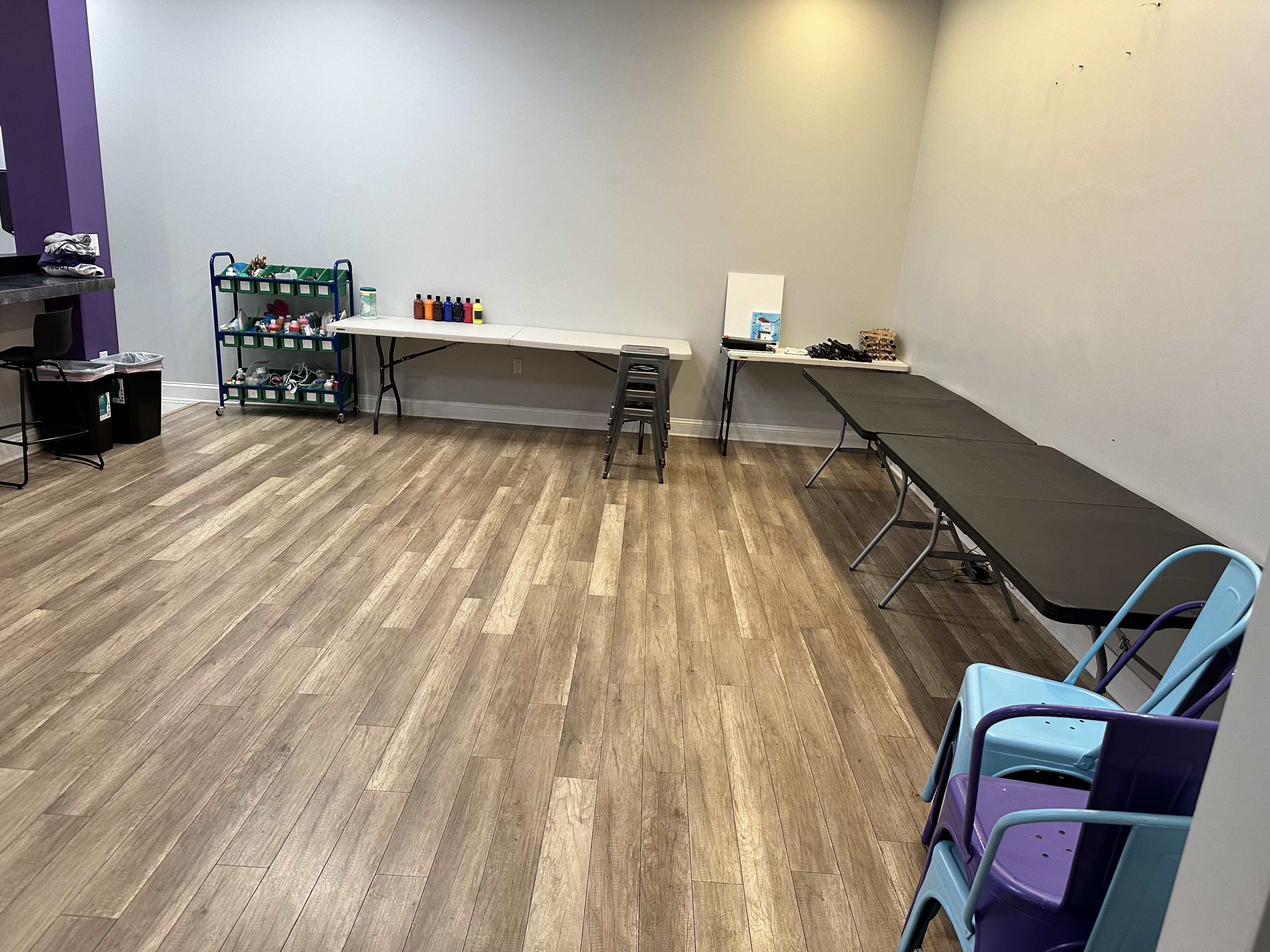 Art studio at Windsor Commons near JTB, Hodges Blvd, Jax Beaches ...