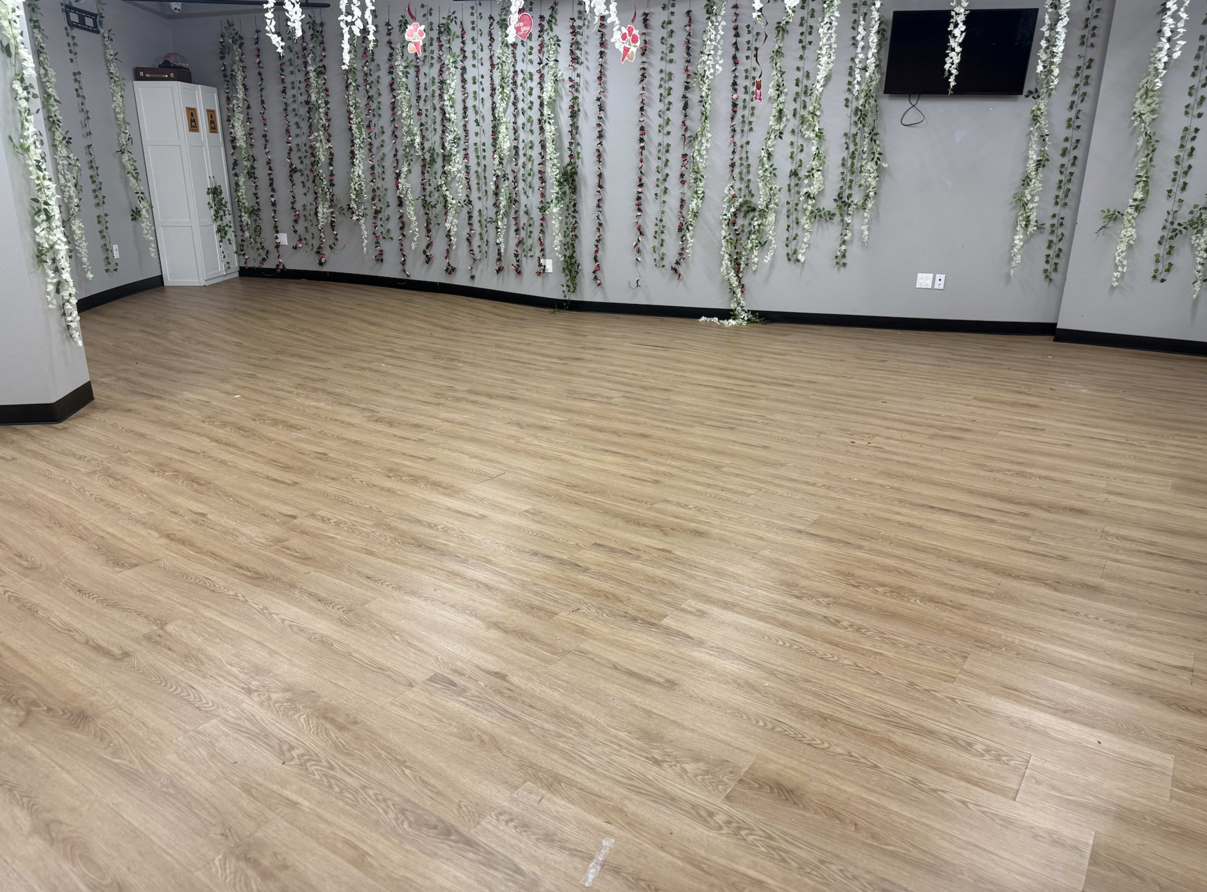 Broadway Community and Activity Center | Bright, Multi-Purpose Event ...