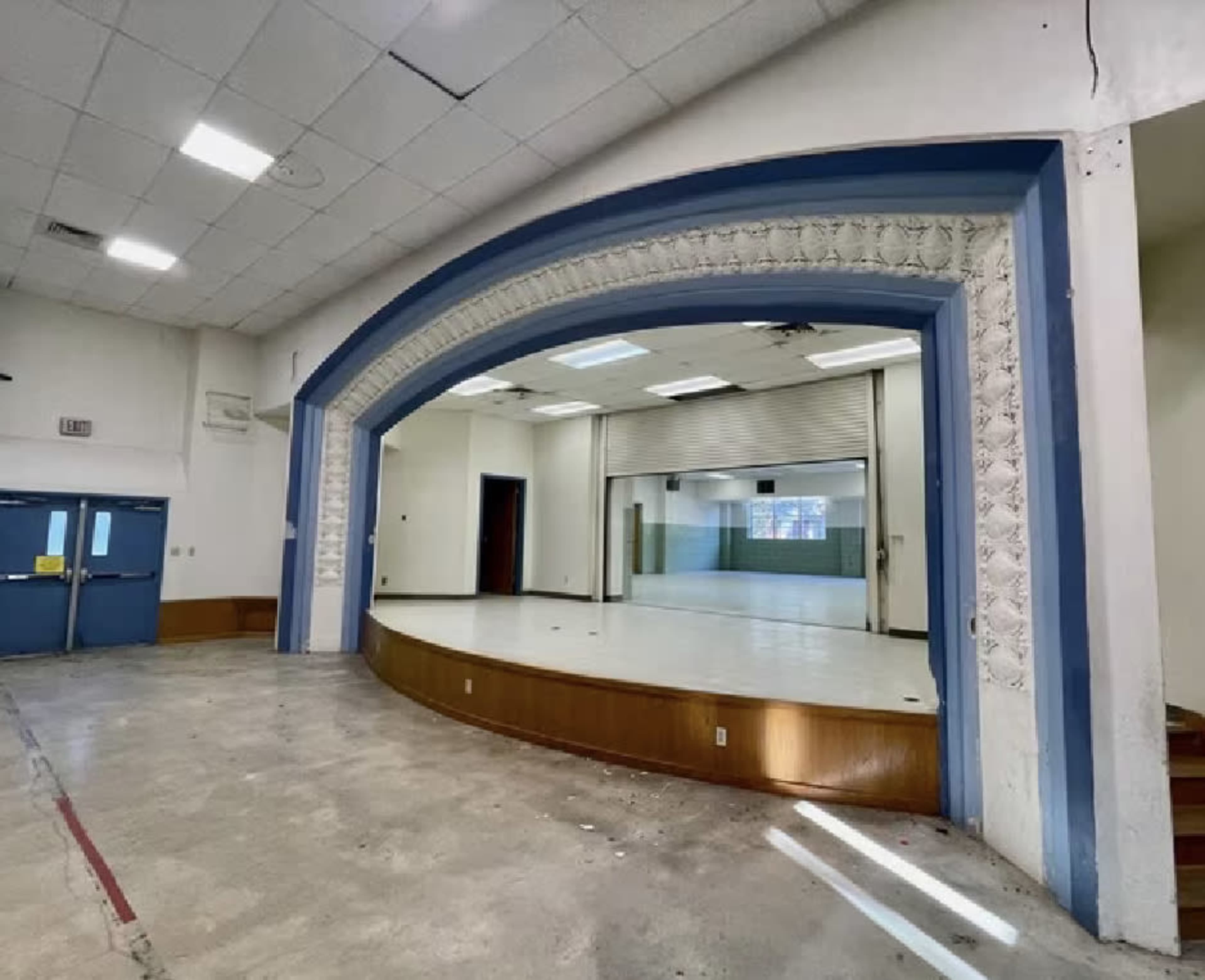 Historic 3 story school with full gym, caferteria, and hardwood floors ...