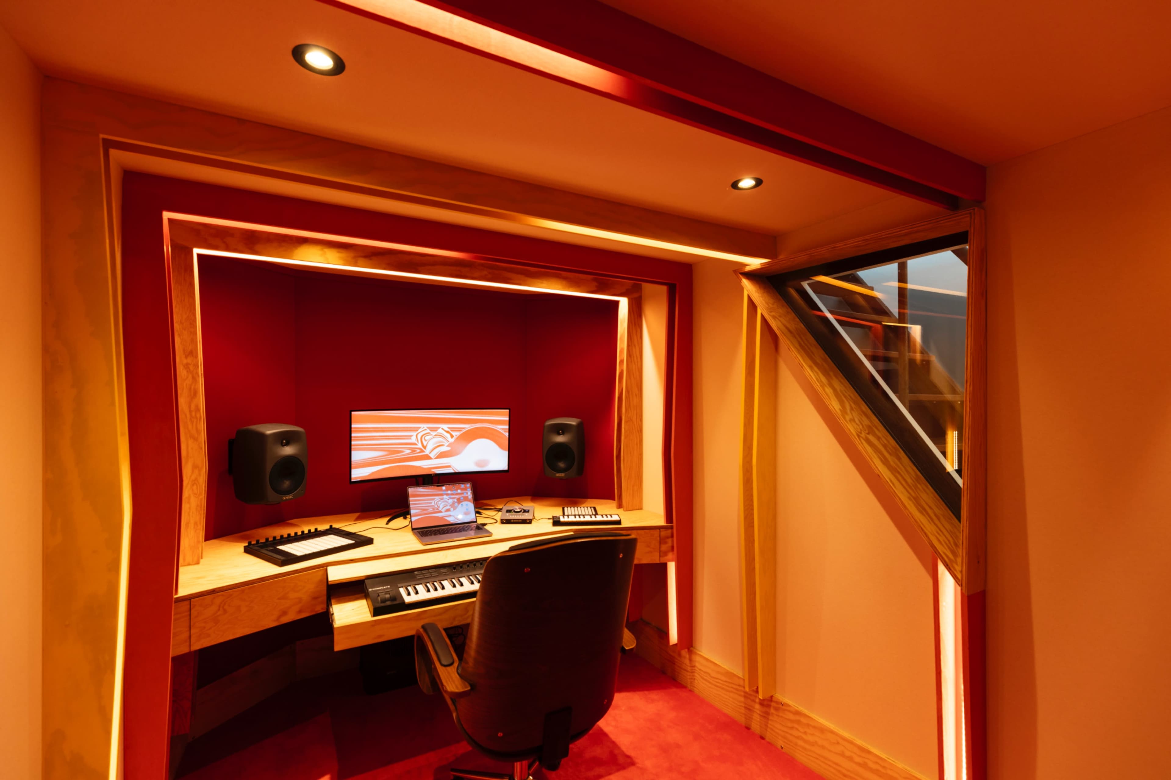 Studio acoustique haute précision – Quartier Canal Saint-Martin, Paris ...