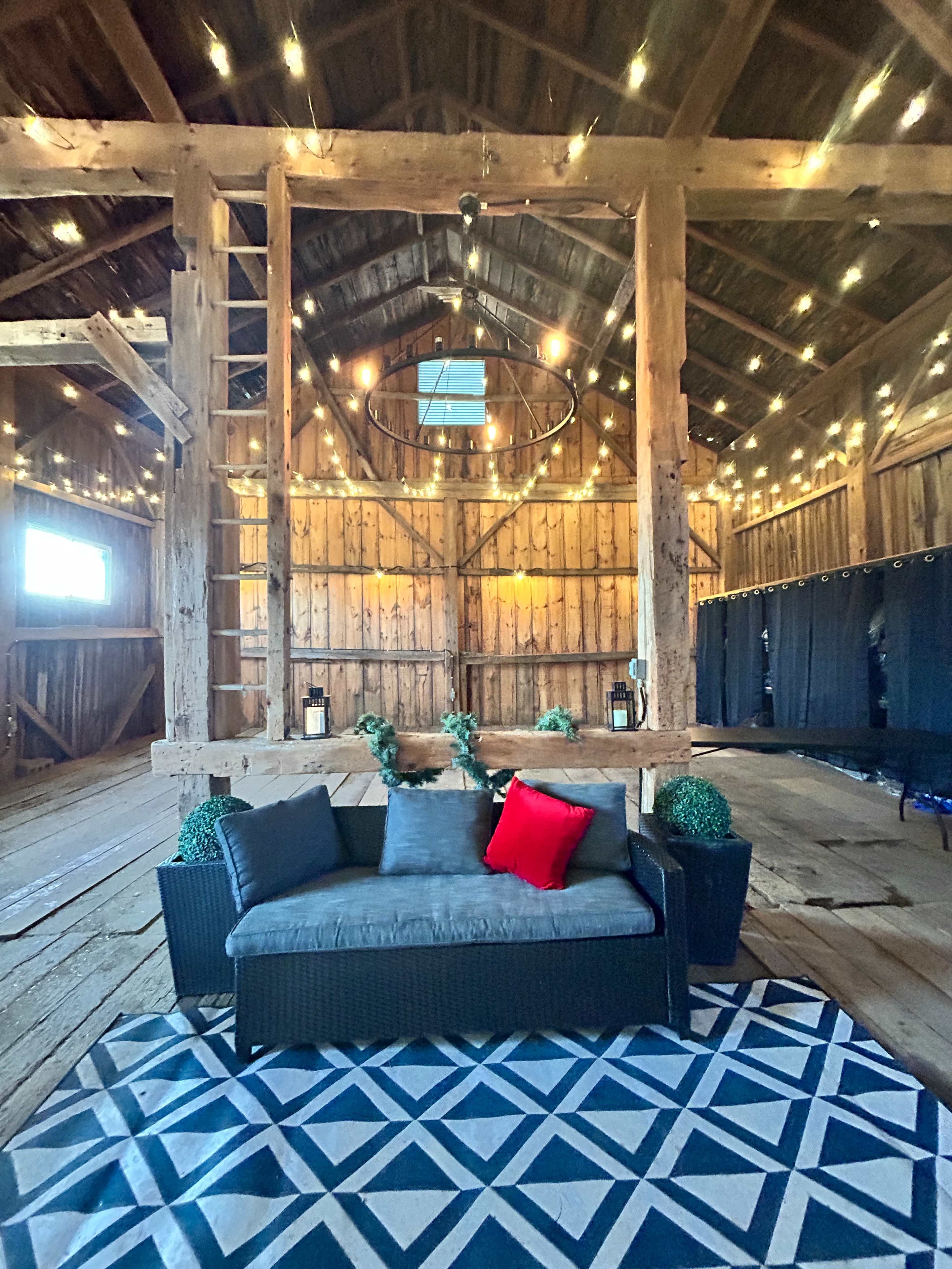 Rustic Bank Barn in the Heart of Southern Ontario, Gilford | Event ...