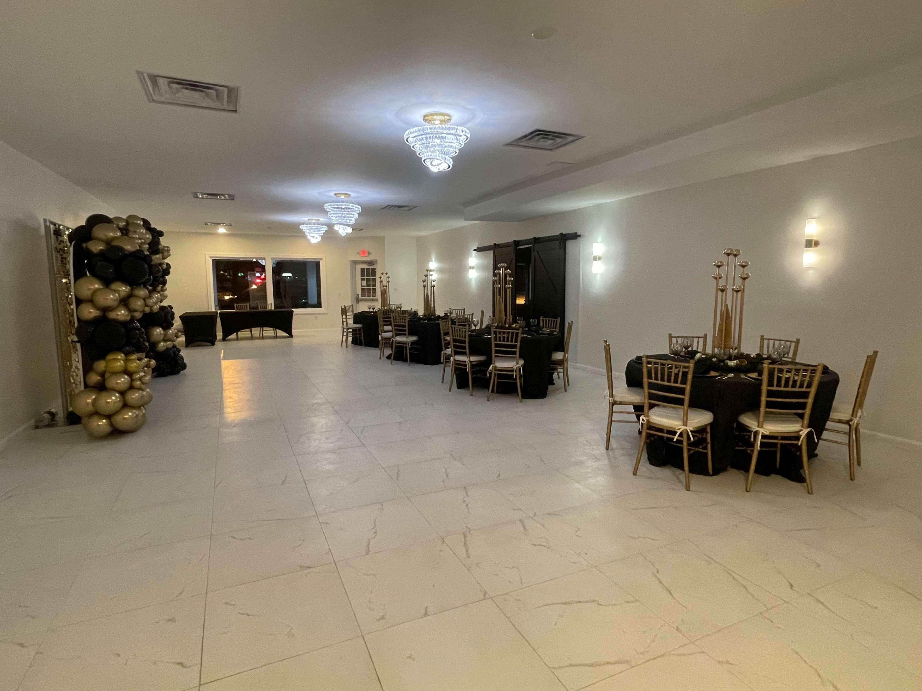 Beautiful Lighting Event Space in Green Brook, Green Brook, NJ ...