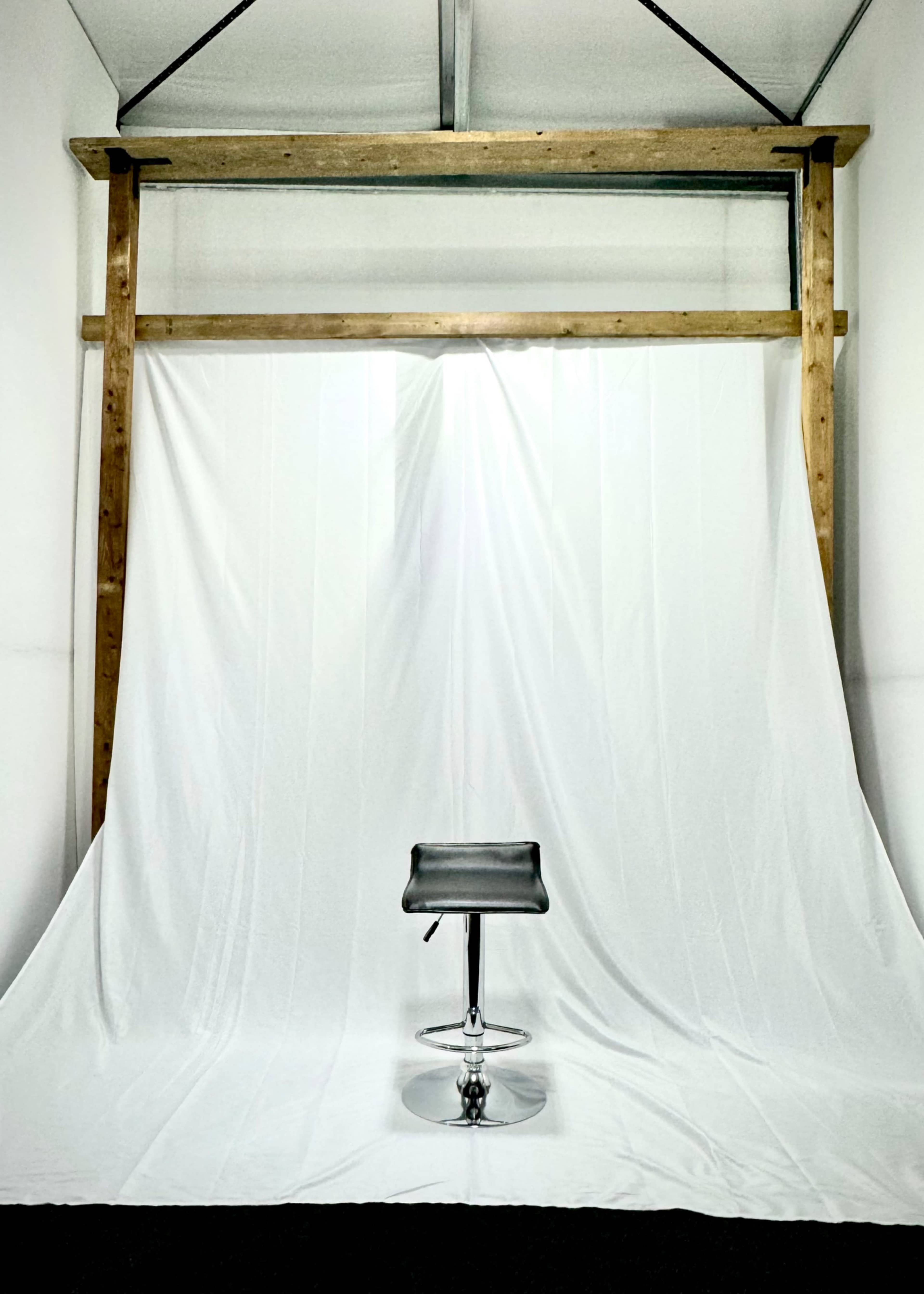 The “Unit” Studio with 12” Ceilings, Caledon | Production | Peerspace