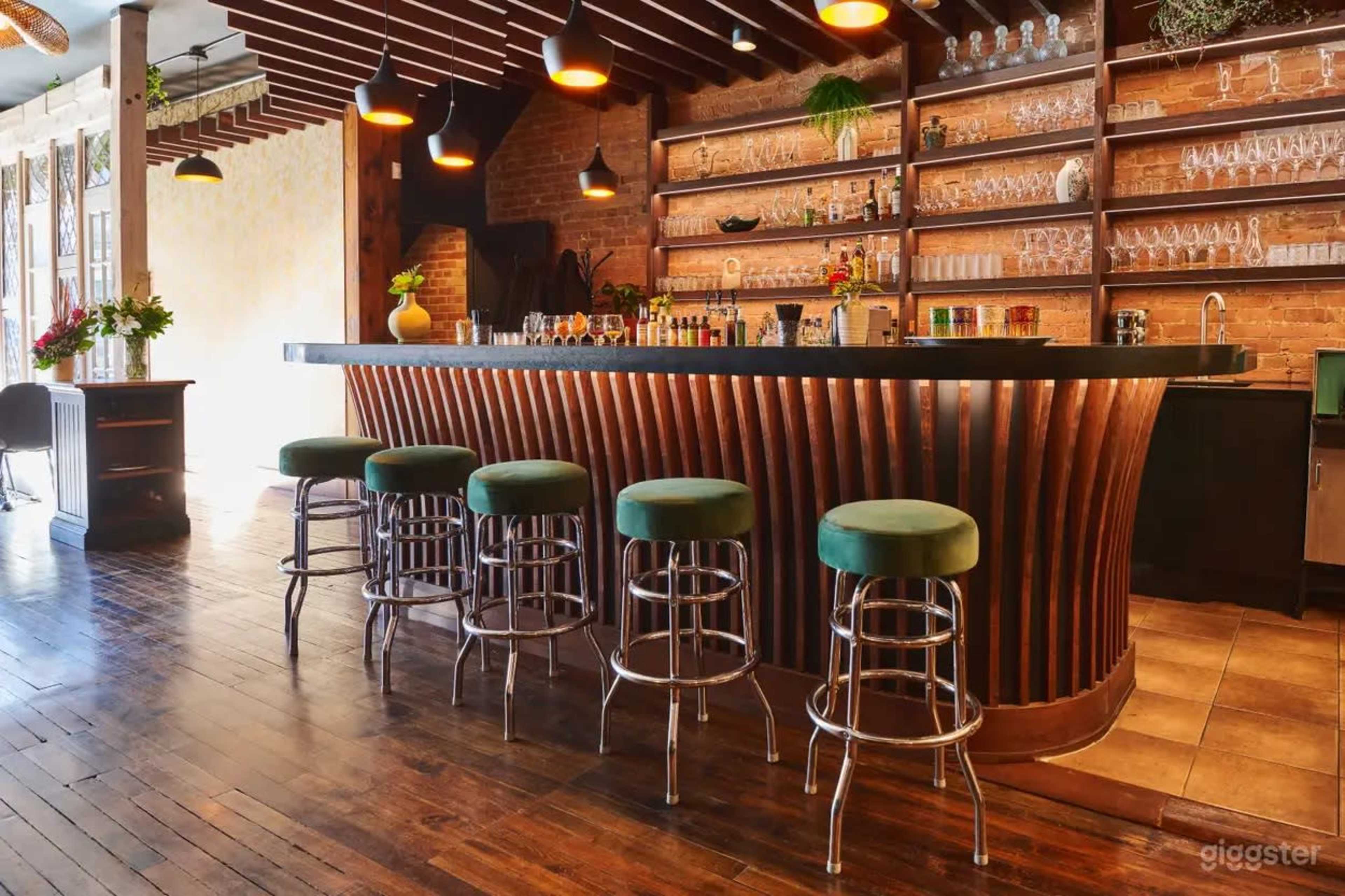 Azura | Intimate Fine Dining Restaurant, Toronto | Off-Site | Peerspace