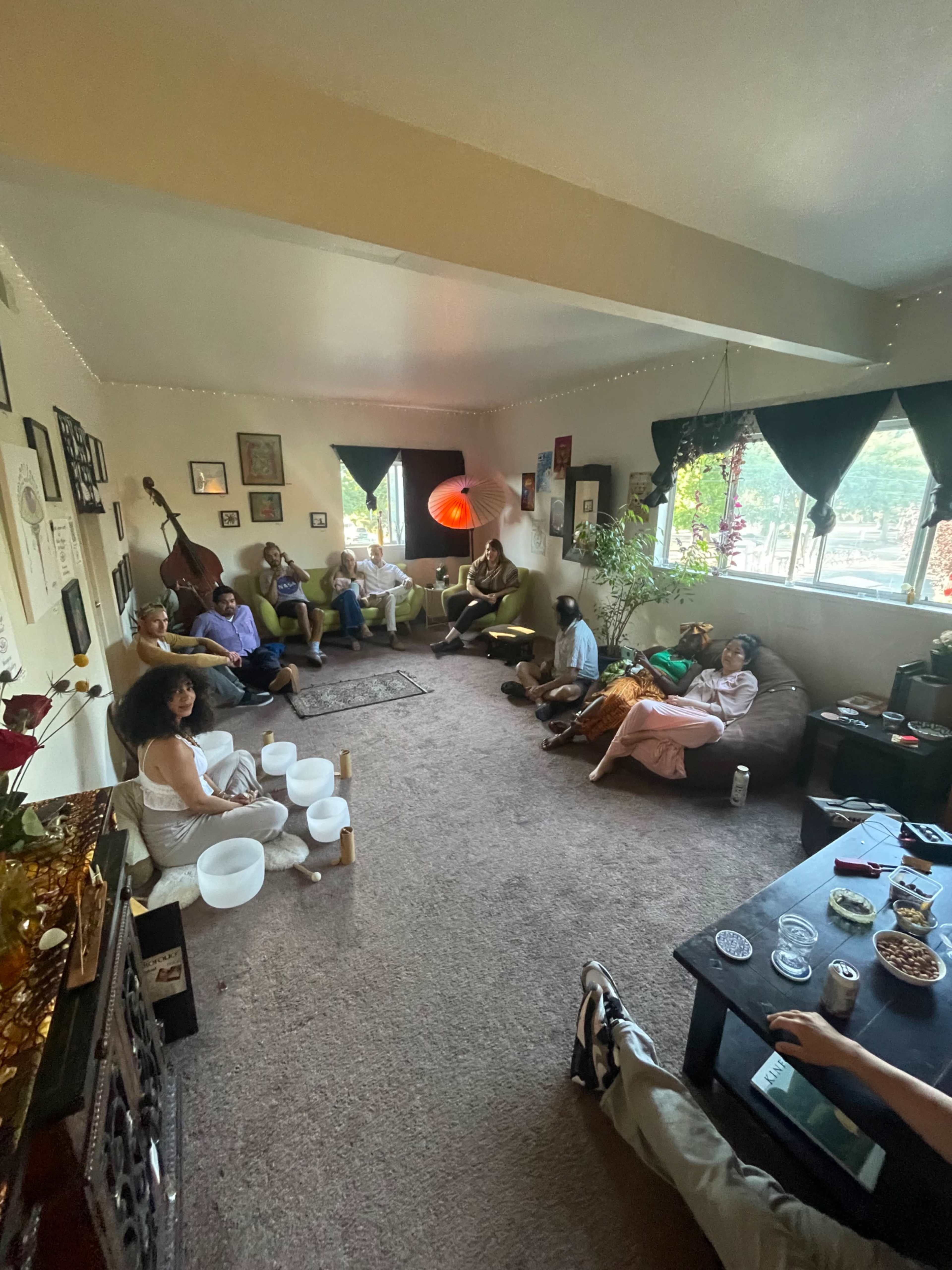 Artist’s Flat in North Oakland / Temescal, Oakland, CA | Production ...