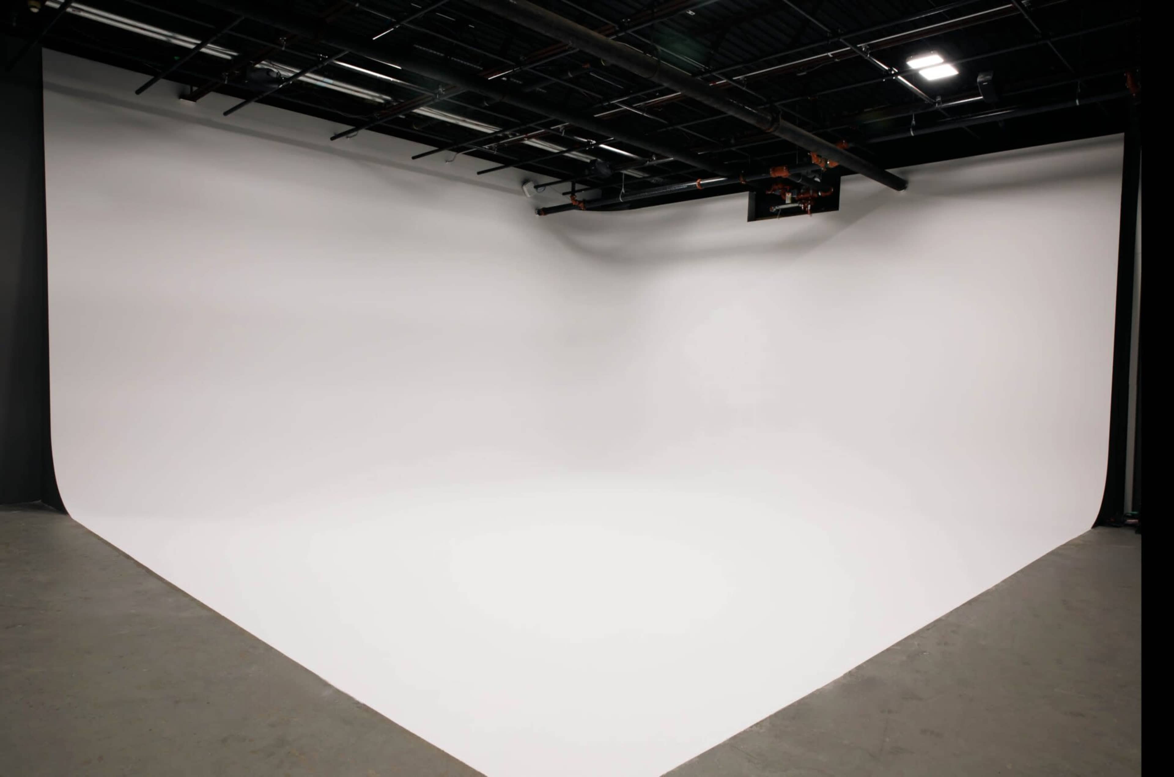 Allston Photo/Tabletop Studio with Cyc Wall, Allston, MA | Production ...