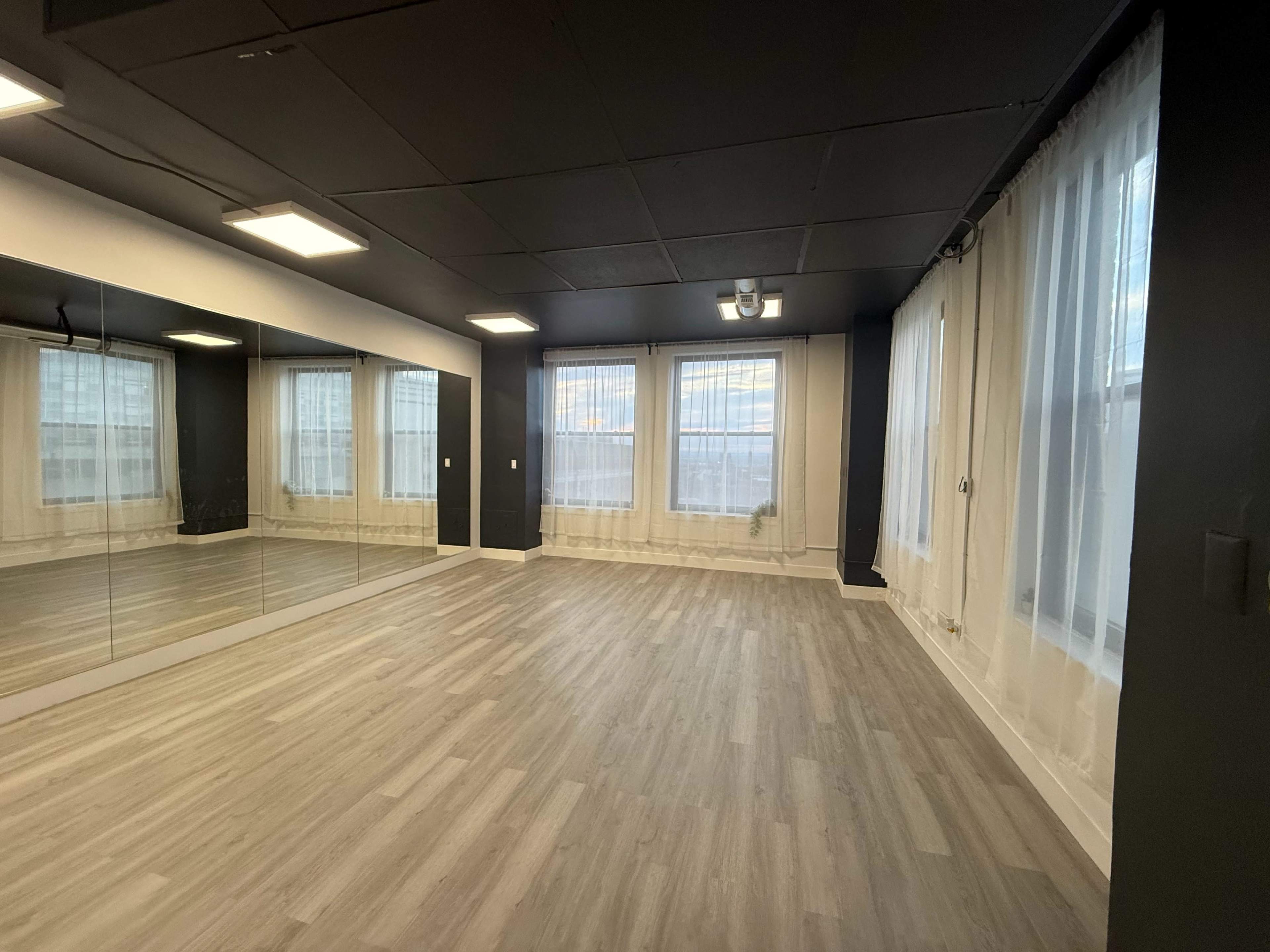 Xinyi Dance Studio | Dance Studio with Skyline View, Jersey City, NJ ...