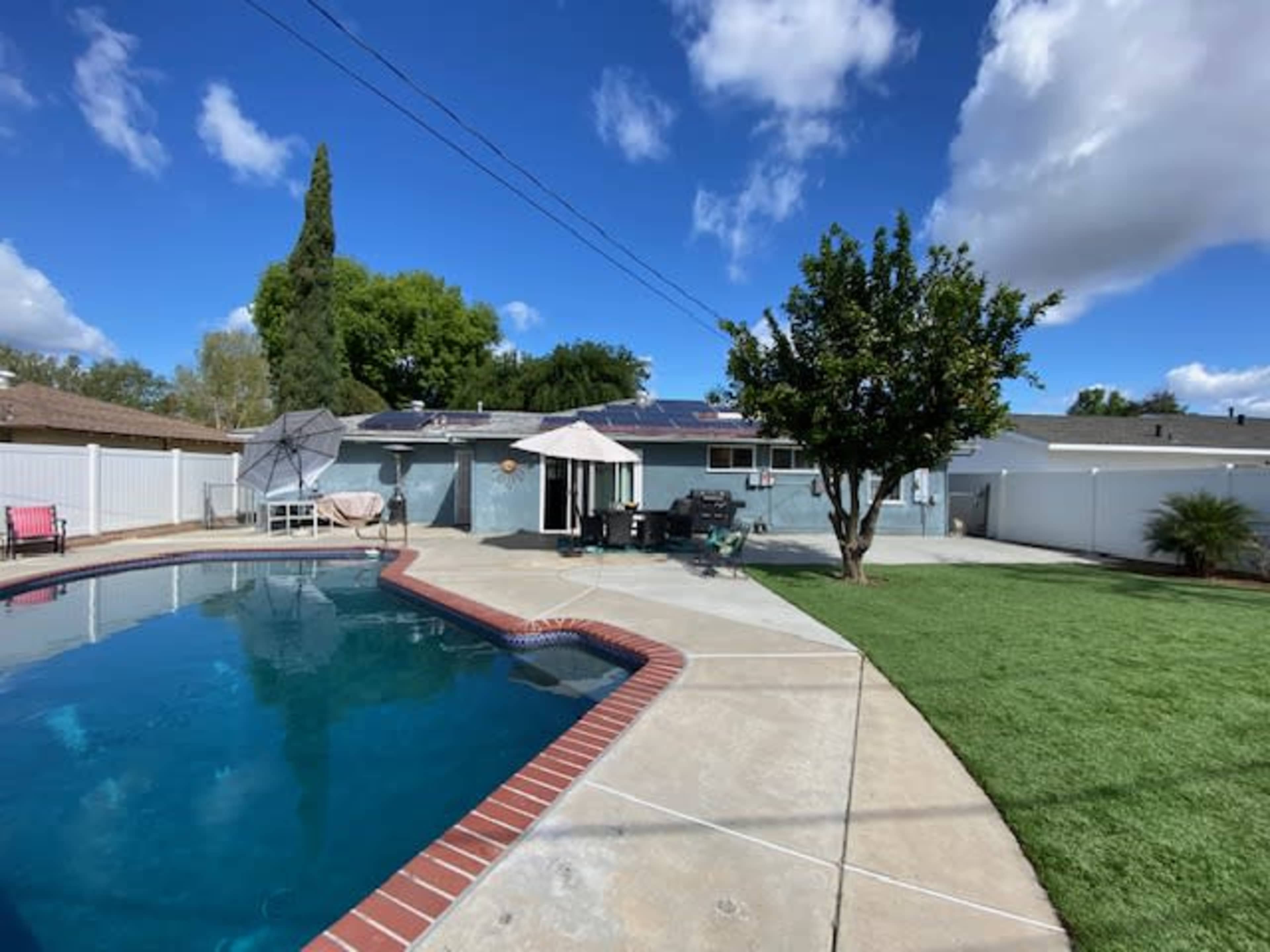 Urban Residential - Perfect Location in Simi Valley, SIMI VALLEY, CA ...