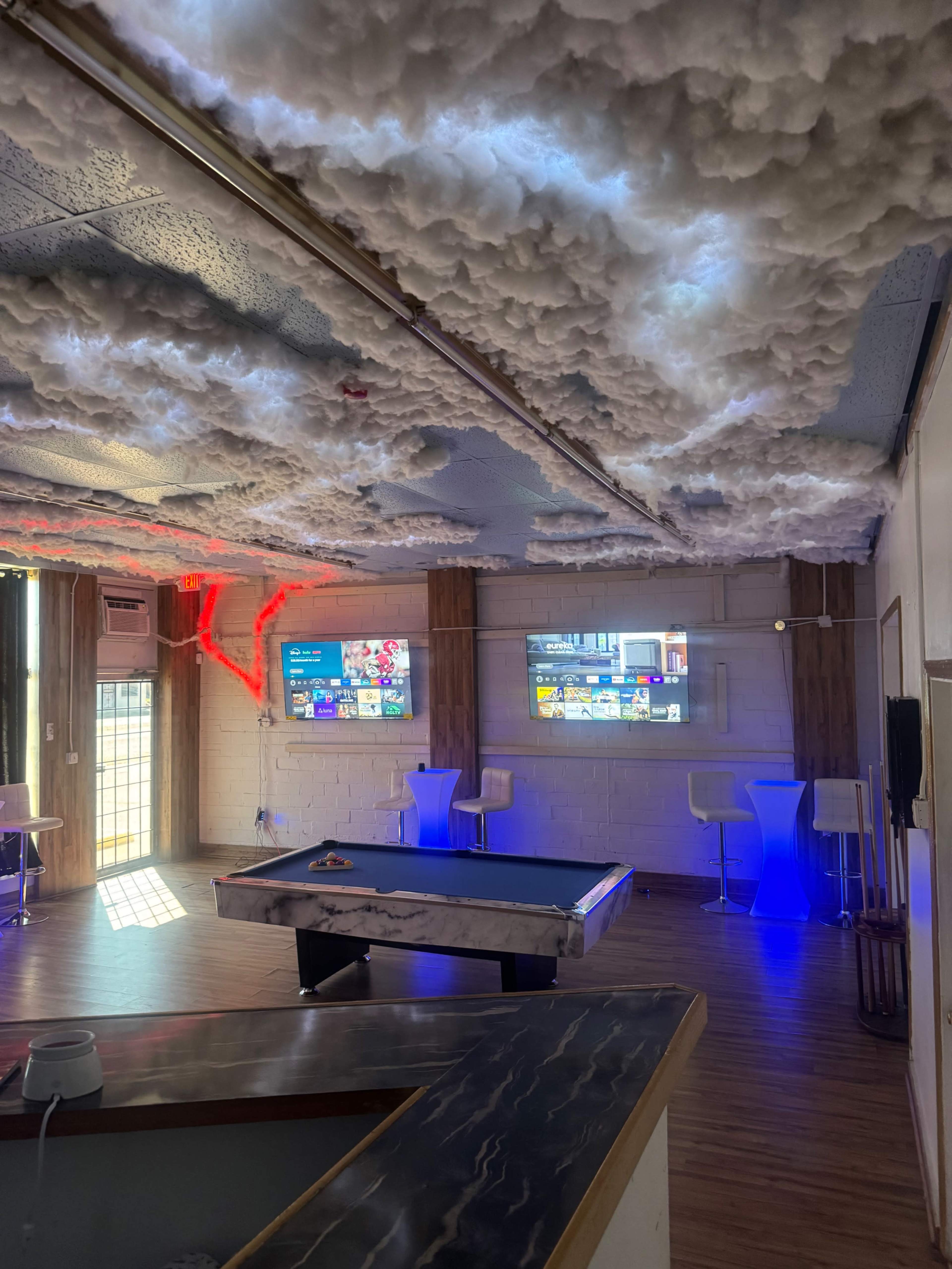 The Detail Lounge | Midtown Neon Nights Eclectic Lounge, Memphis, TN ...