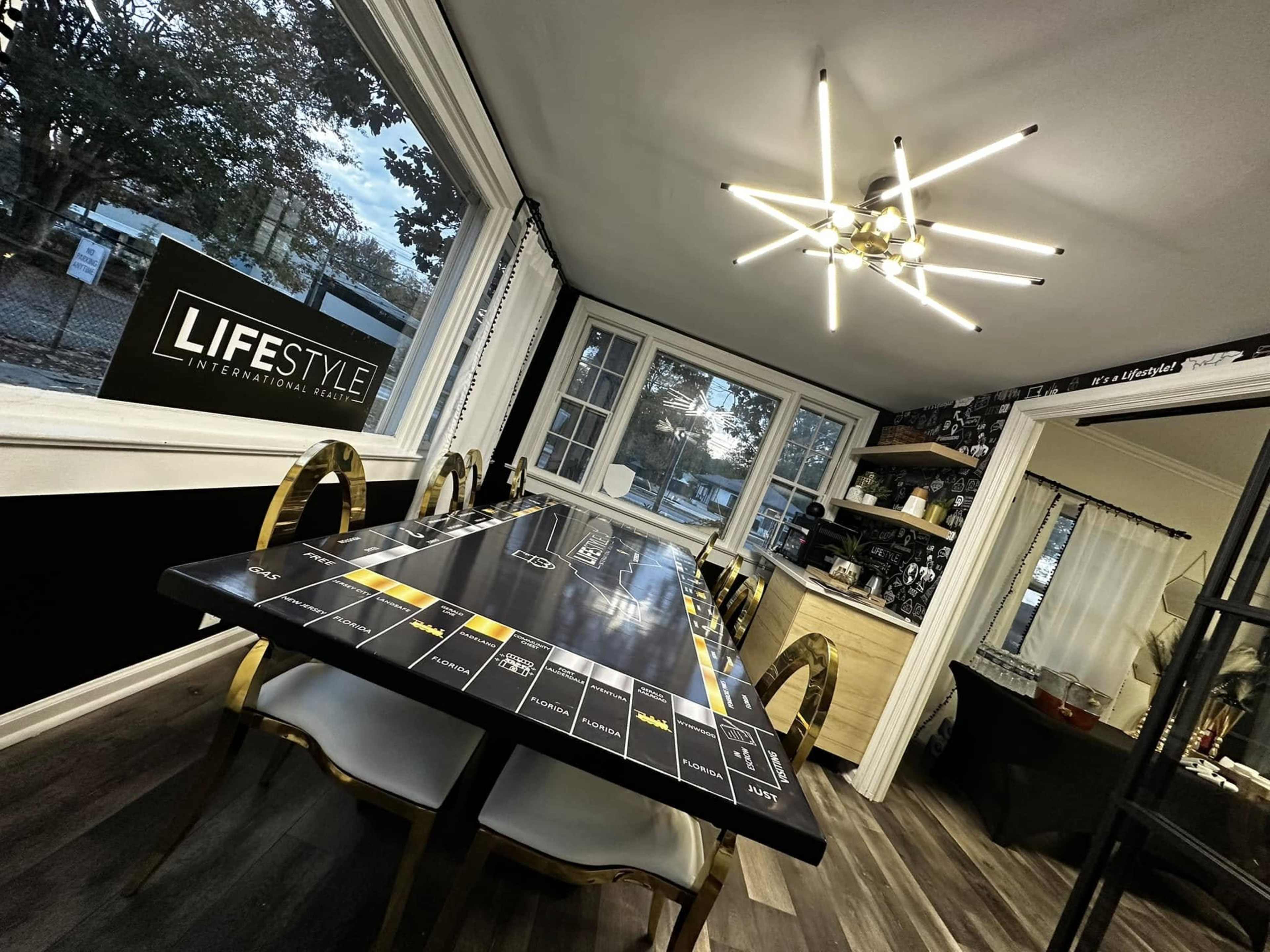 Cozy office for networking events and trainings!, North Carolina, NC ...