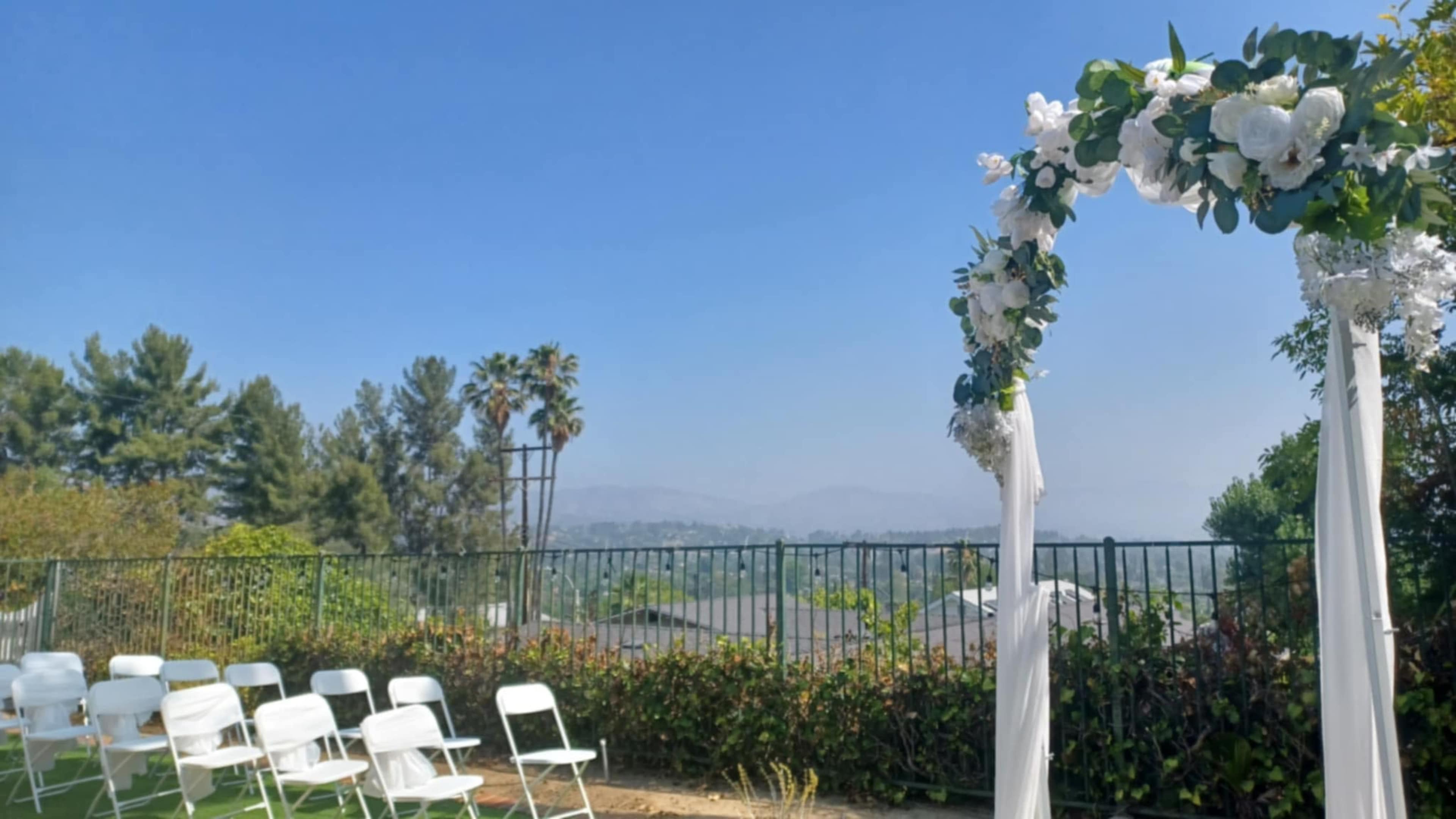 The Violet Lounge - Backyard only, Woodland Hills, CA | Event | Peerspace