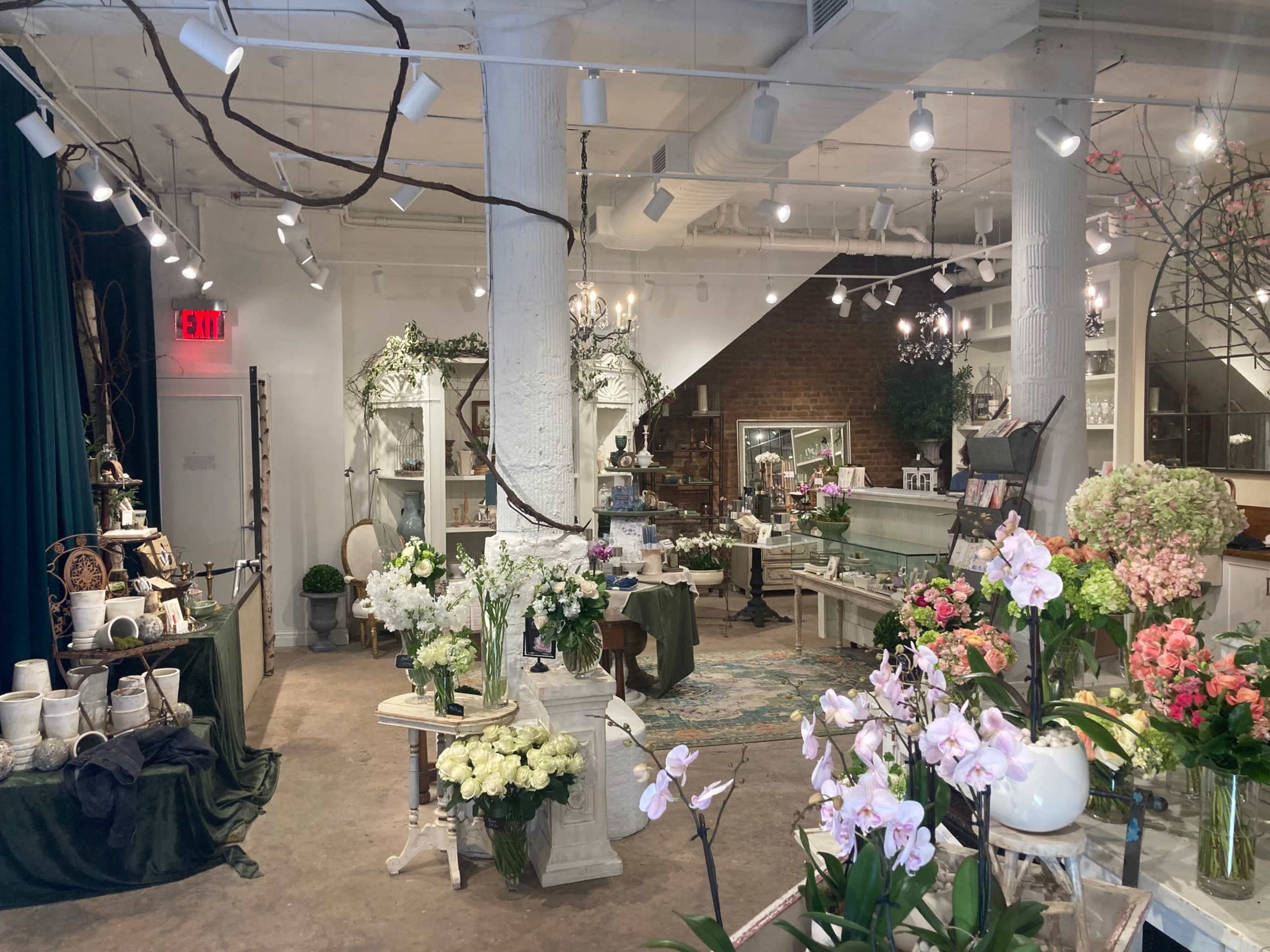 Downtown retail florist shop and studio, New York, NY | Event | Peerspace