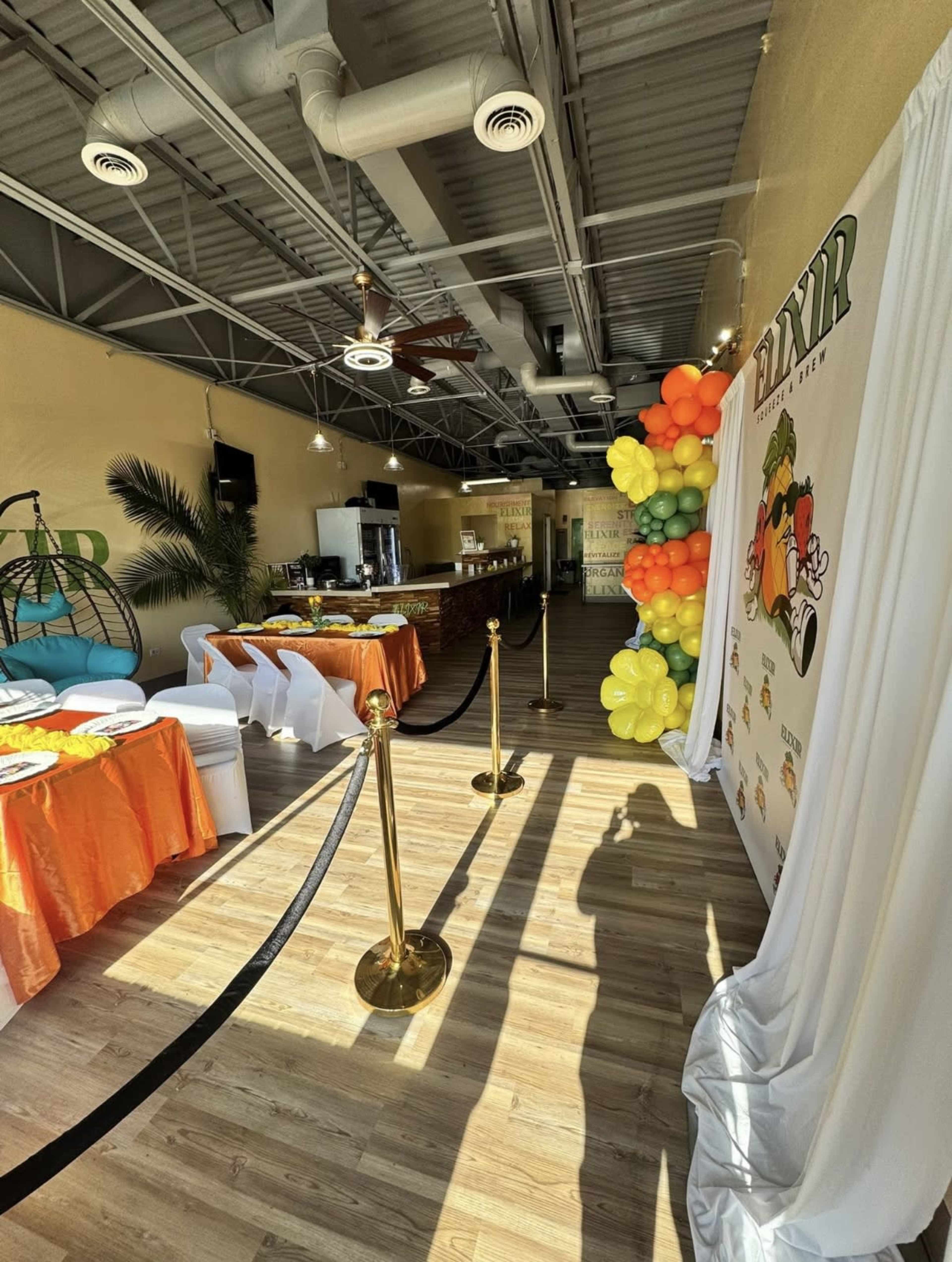 Elixir Squeeze and Brew | Urban Beautifully Crafted Bar Space with ...