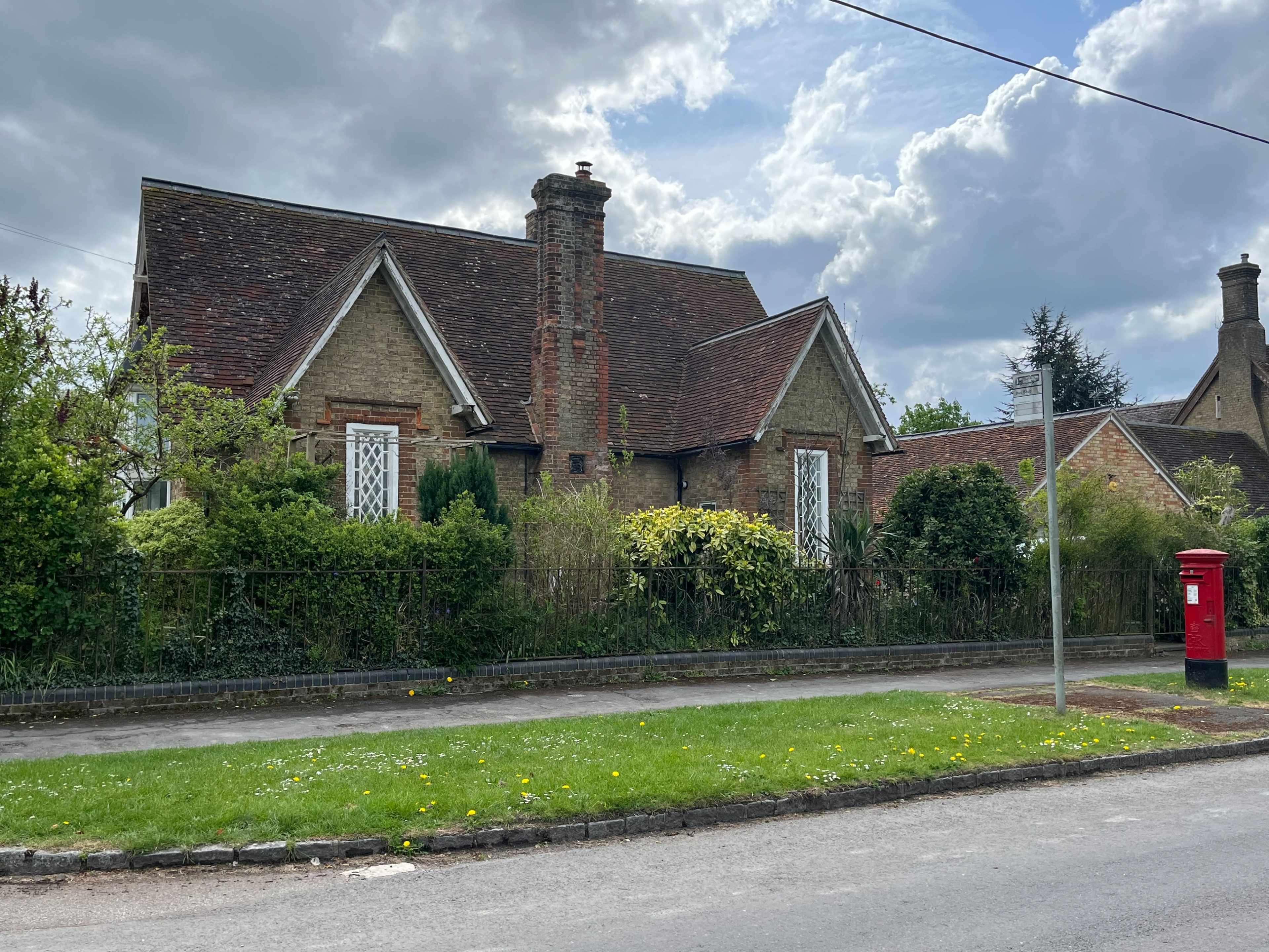 Old converted Victorian School House in the Chiltern countryside ...