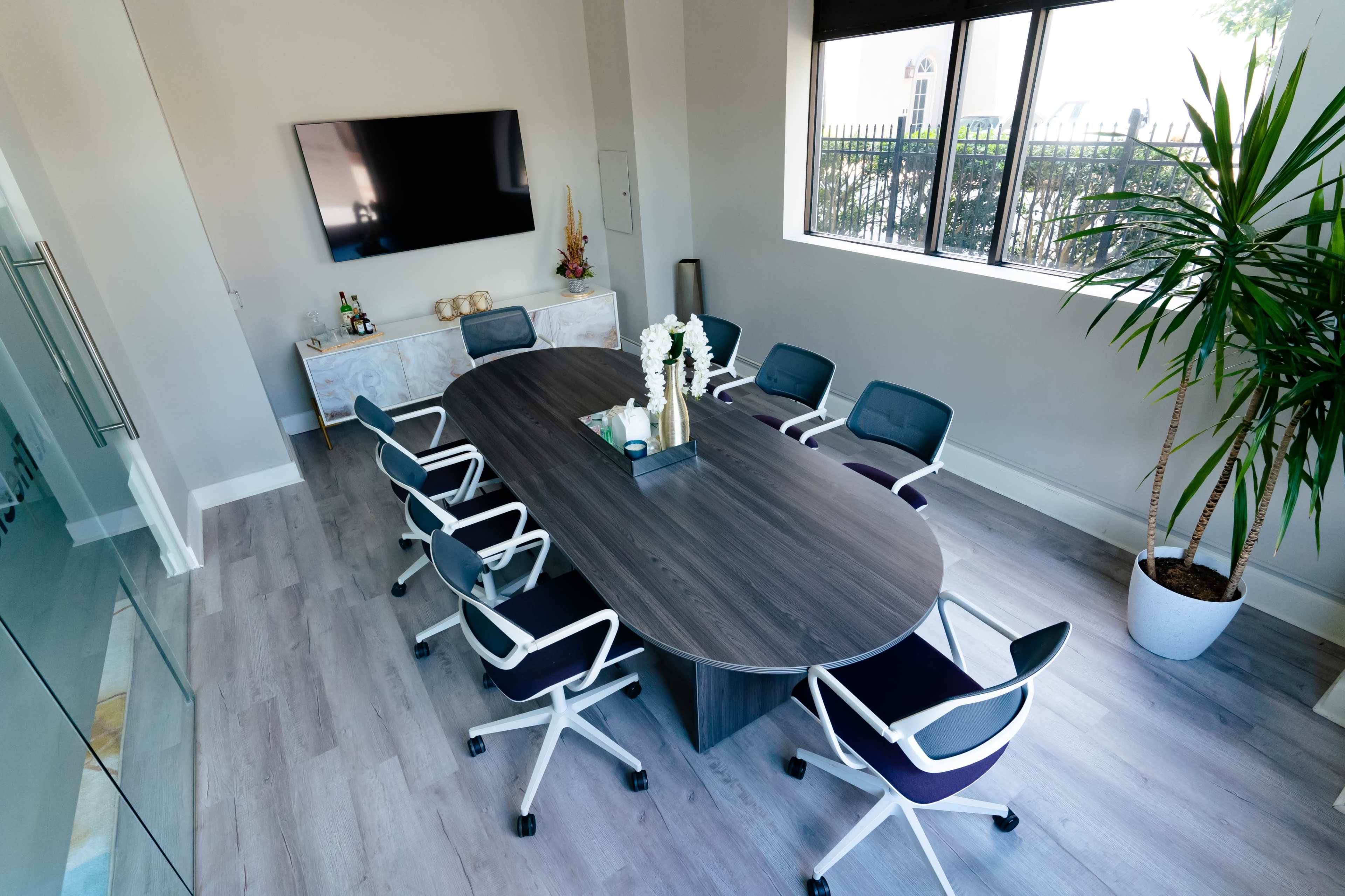 Beautiful Conference Room Downtown Macon, Macon, GA | Off-Site | Peerspace