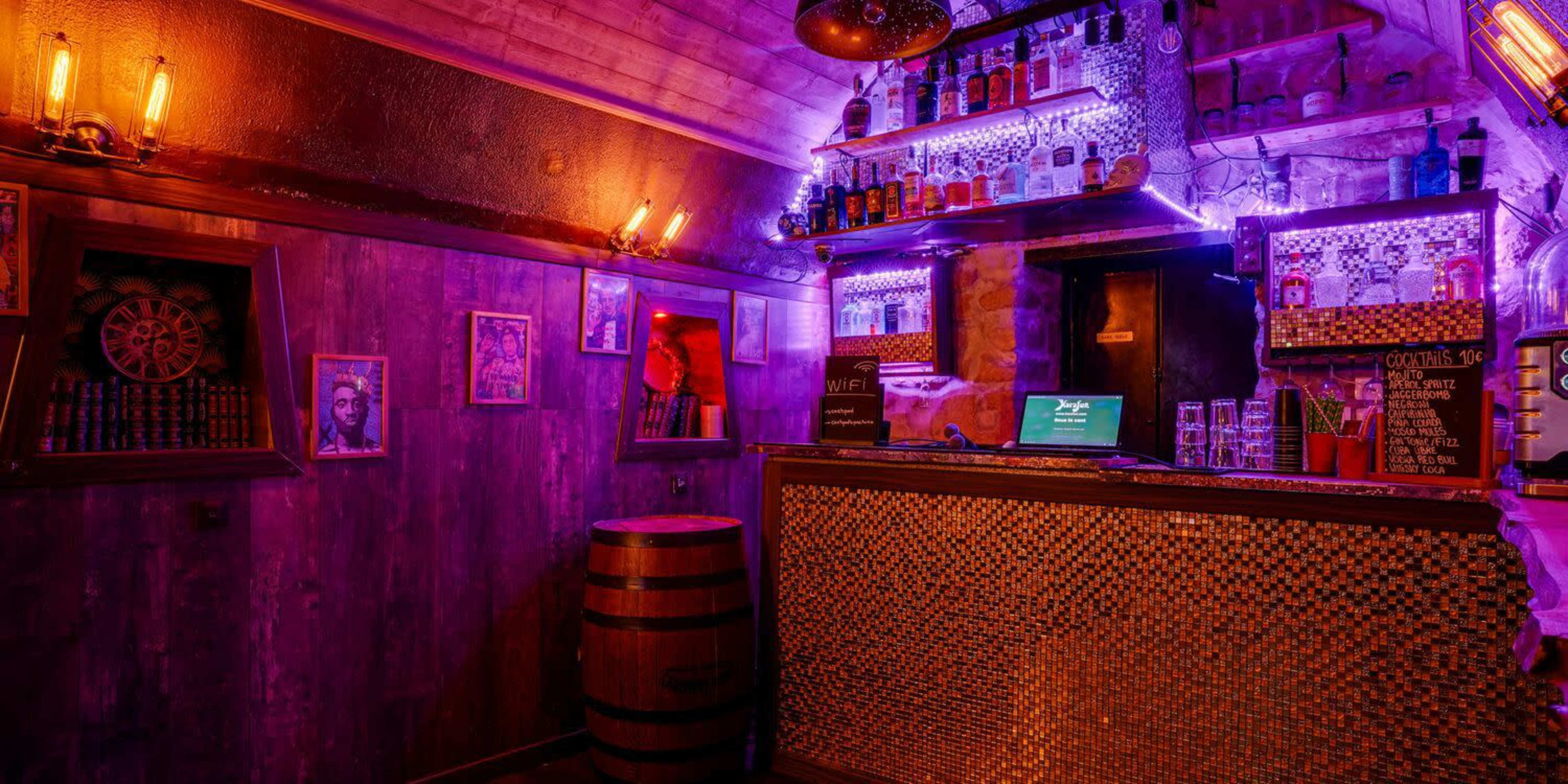 The Hidden Bar Paris | Bar sous voûte intimiste au cœur du Quartier ...