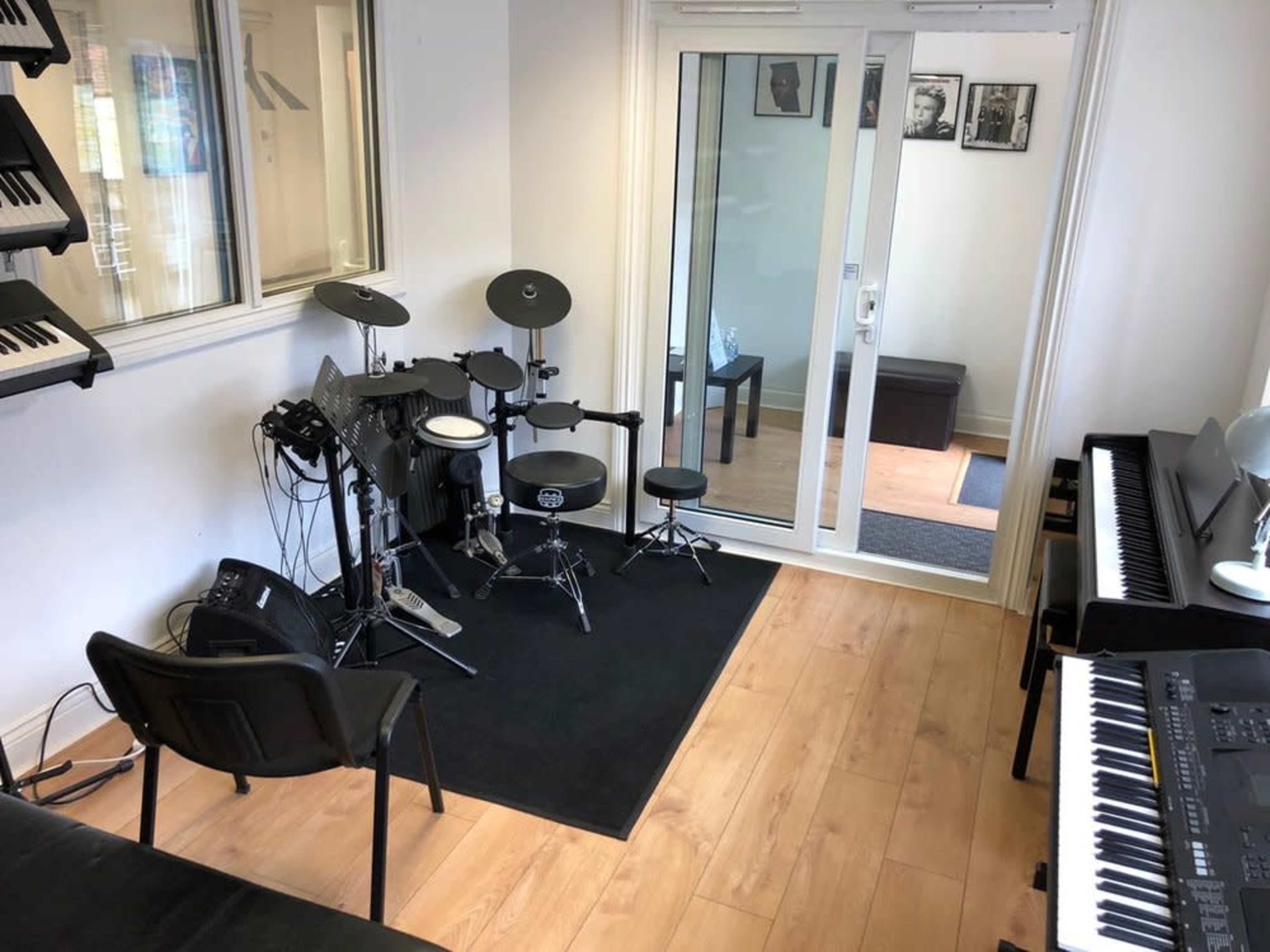 Music and Photography Studio. Bright, airy space, natural light with ...
