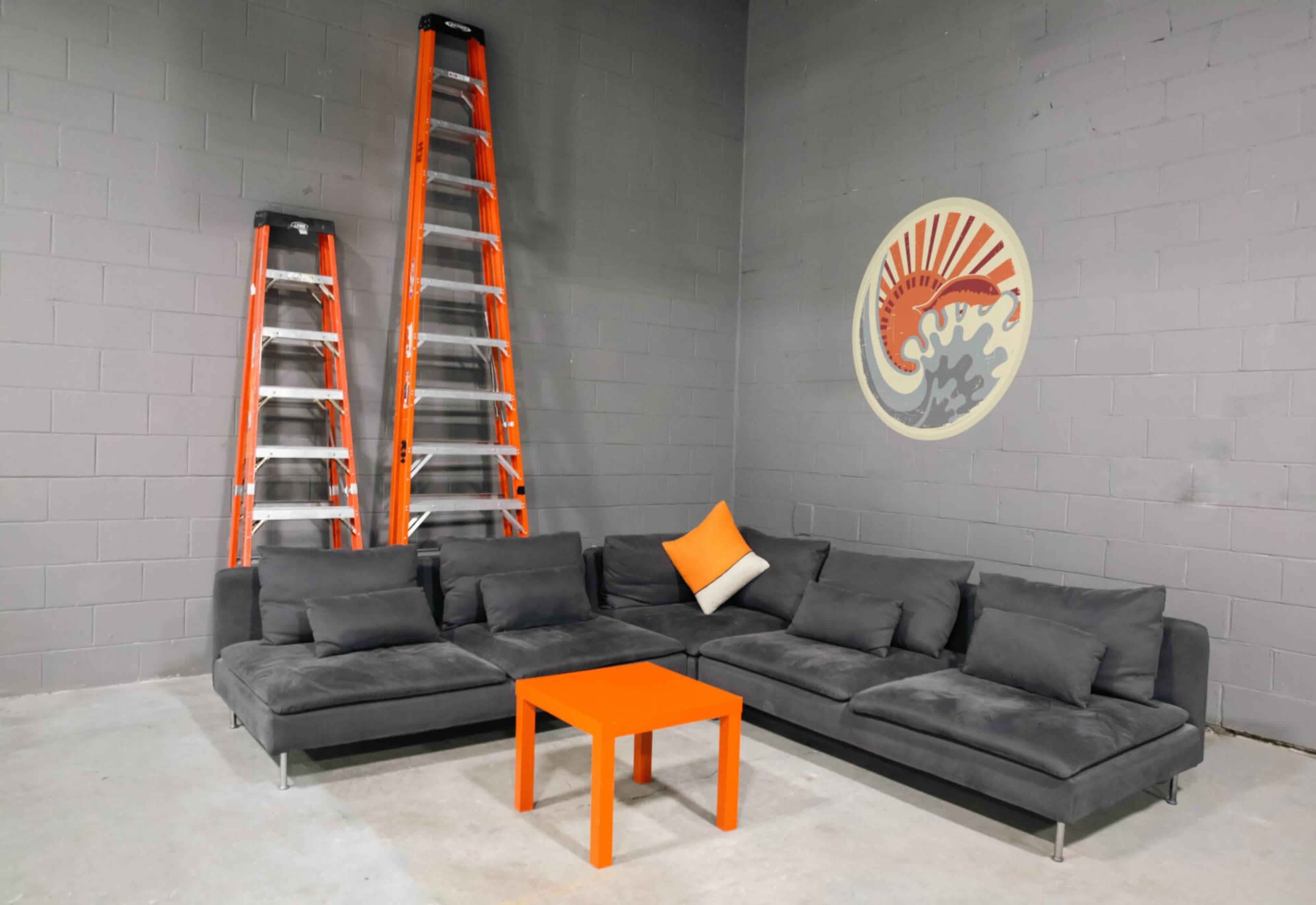 Allston Photo/Tabletop Studio with Cyc Wall, Allston, MA | Production ...