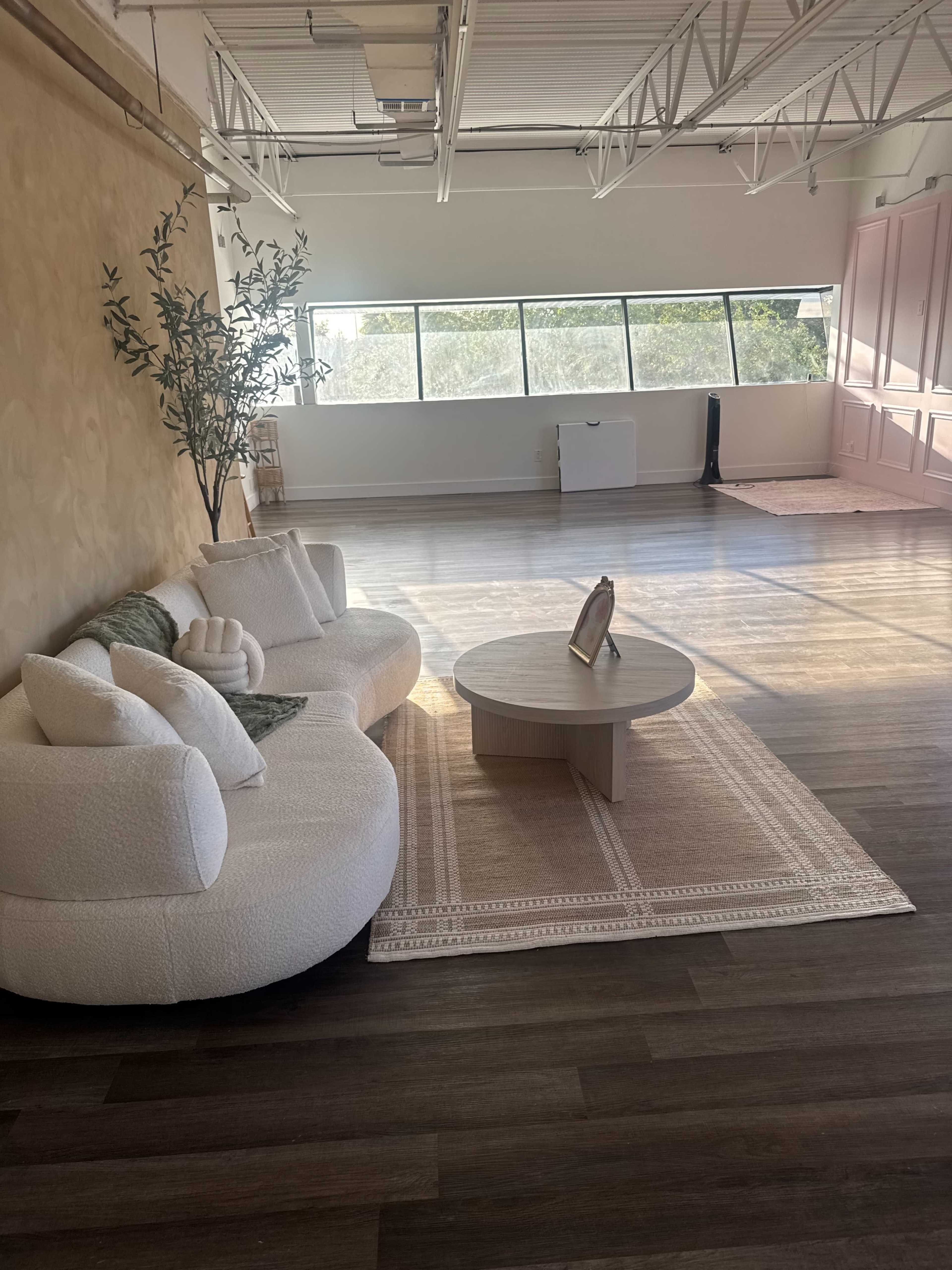 Envision Haus Studio | Cozy Natural Light Studio for Shoots, Classes ...