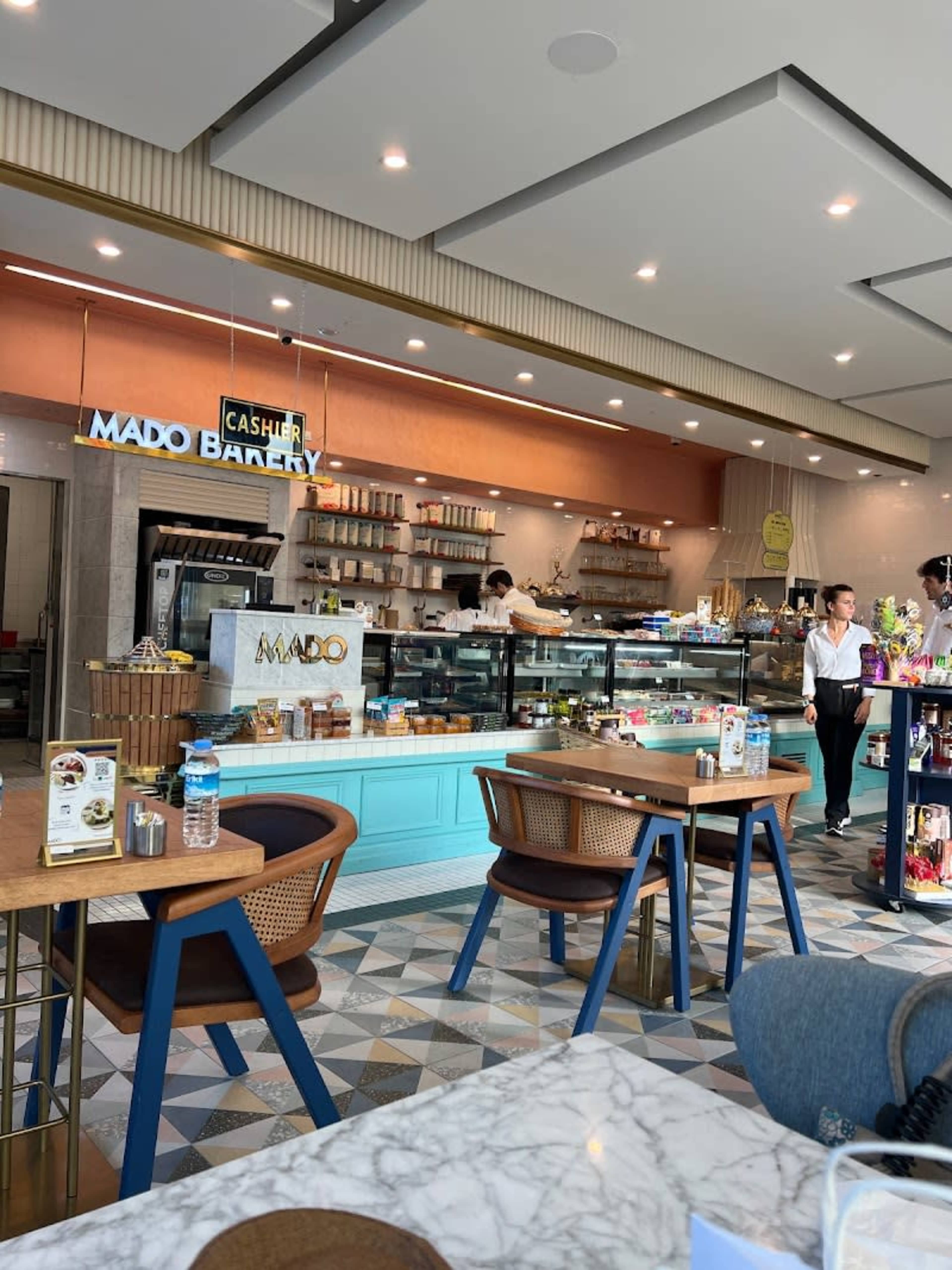 Host Nest | Maddo Restaurant Don-Mills, Toronto | Production | Peerspace