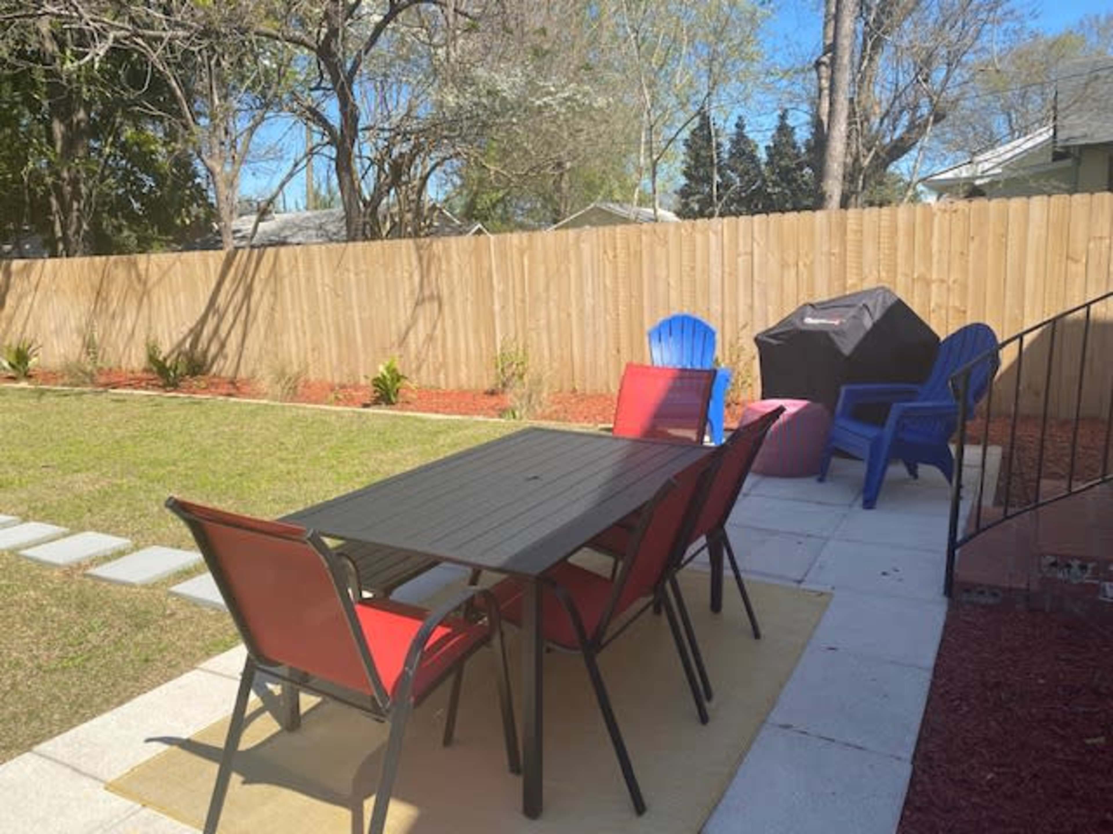 Downtown Sophisticated Boho House w/ Porch & Large Gated Yard, Augusta ...