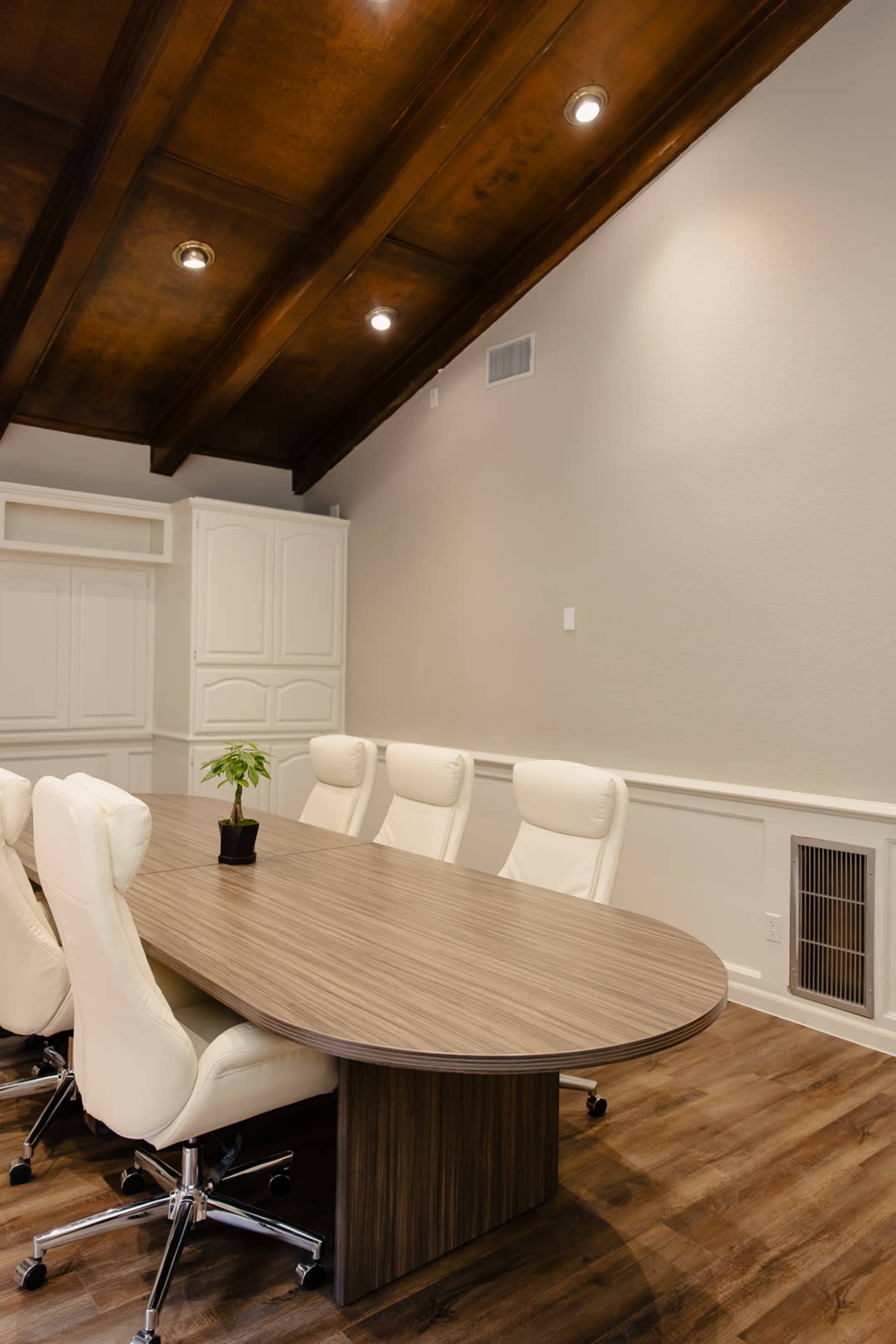 The Healing House | Cozy Conference Room In Gilbert, Gilbert, AZ | Off ...